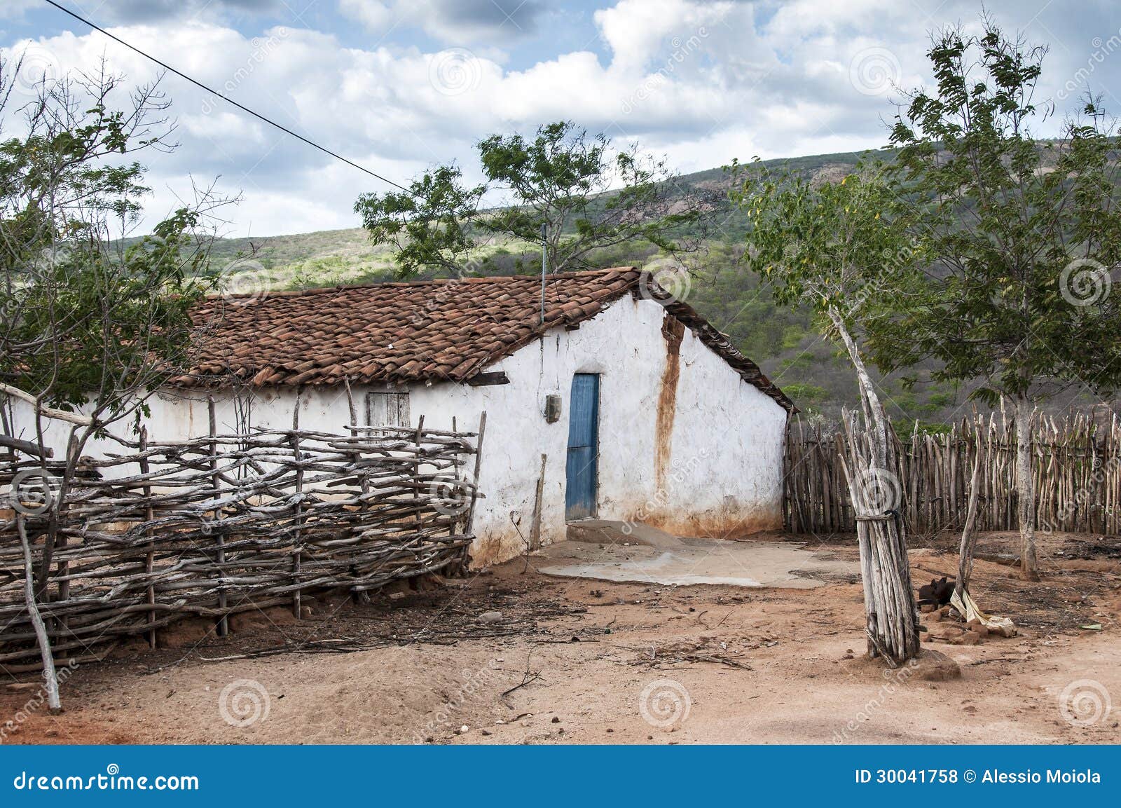 Mud house in Brazil stock photo. Image of small, dried - 30041758