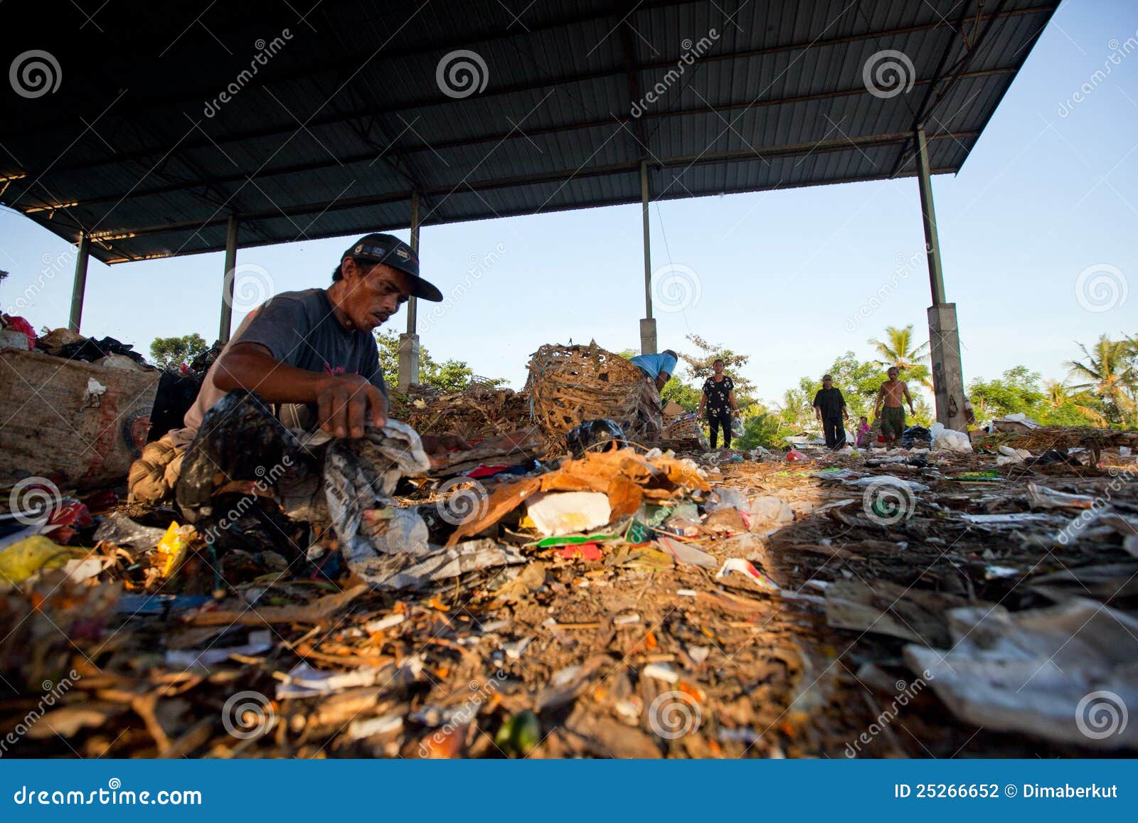 Poor People Working in a Scavenging at the Dump Editorial Photography ...