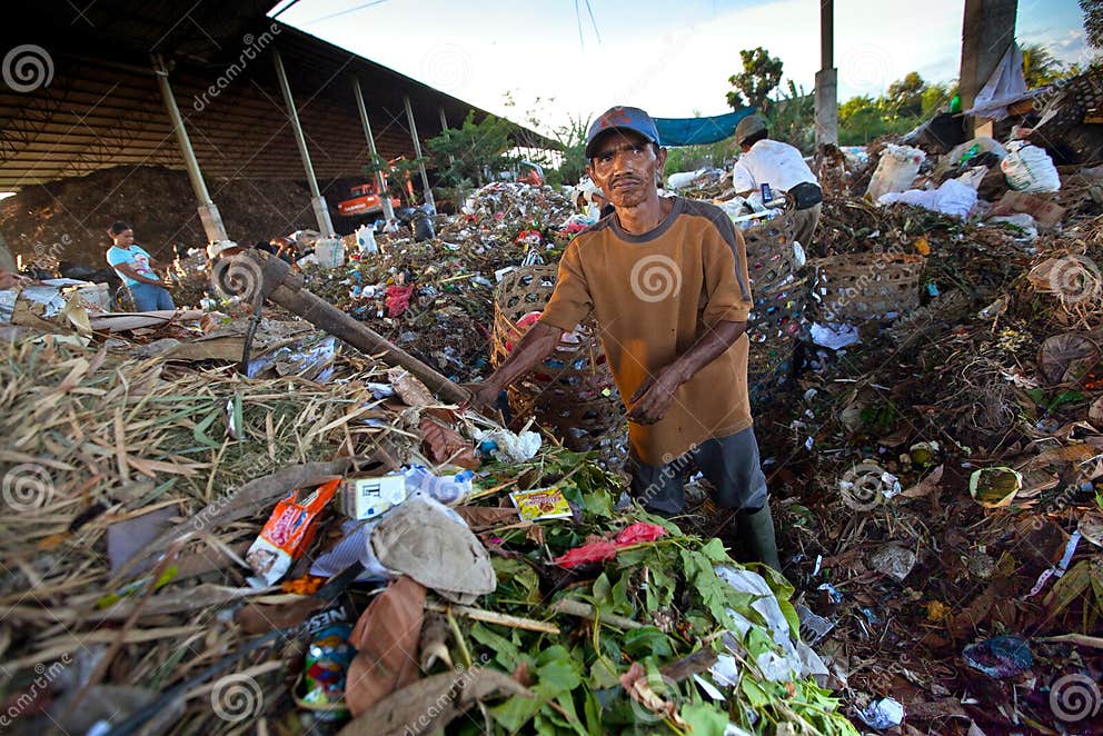 Poor People Working in a Scavenging at the Dump Editorial Stock Photo ...