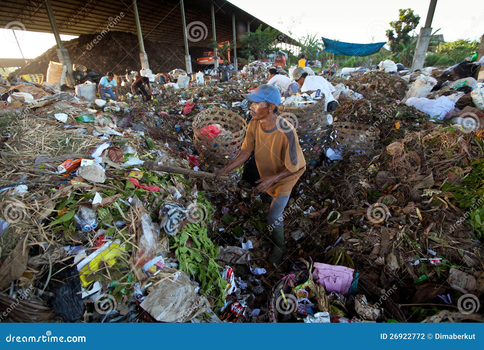 Poor People Working in a Scavenging at the Dump Editorial Photography ...