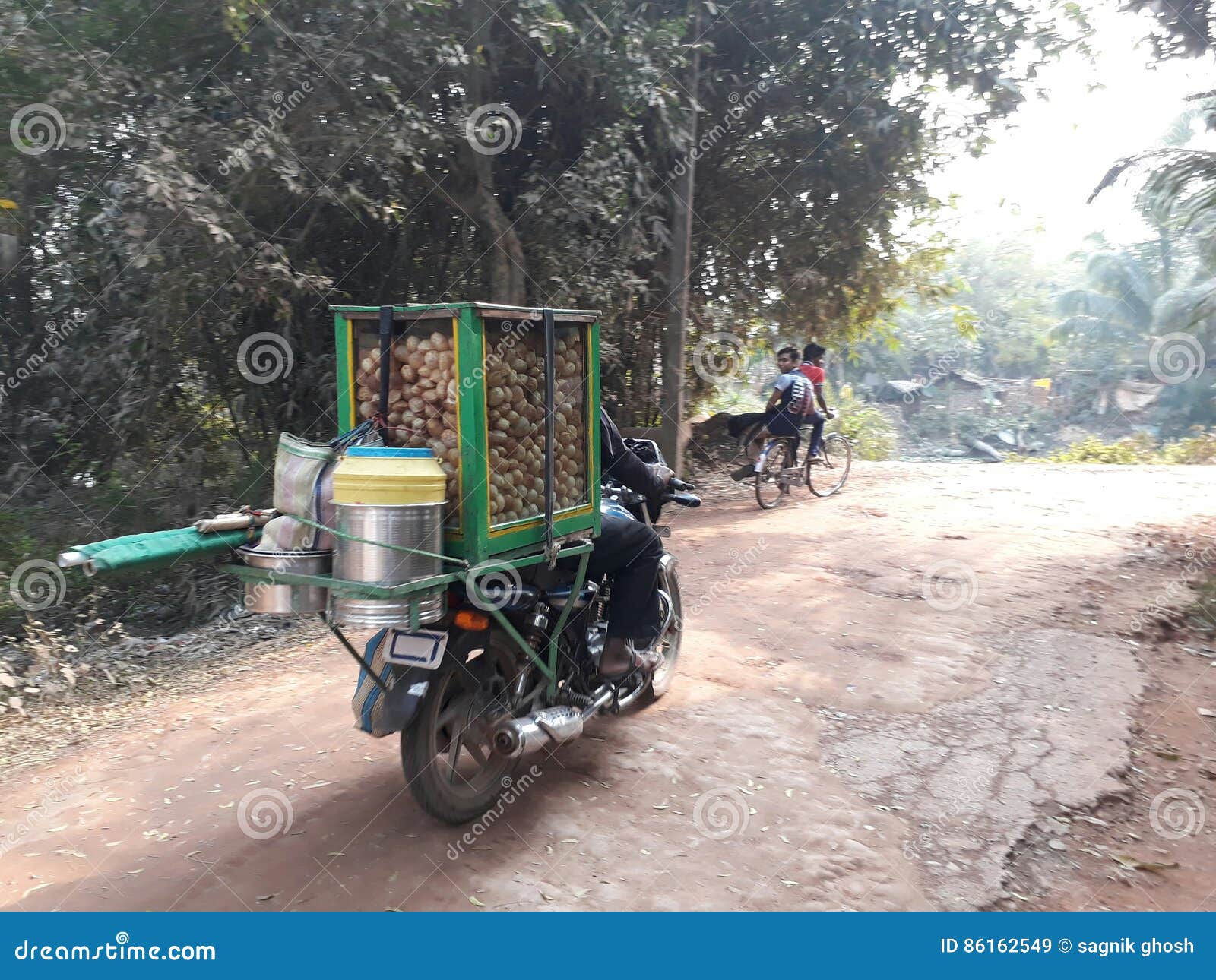 POOR VILLAGE editorial stock image. Image of bengali - 86162549