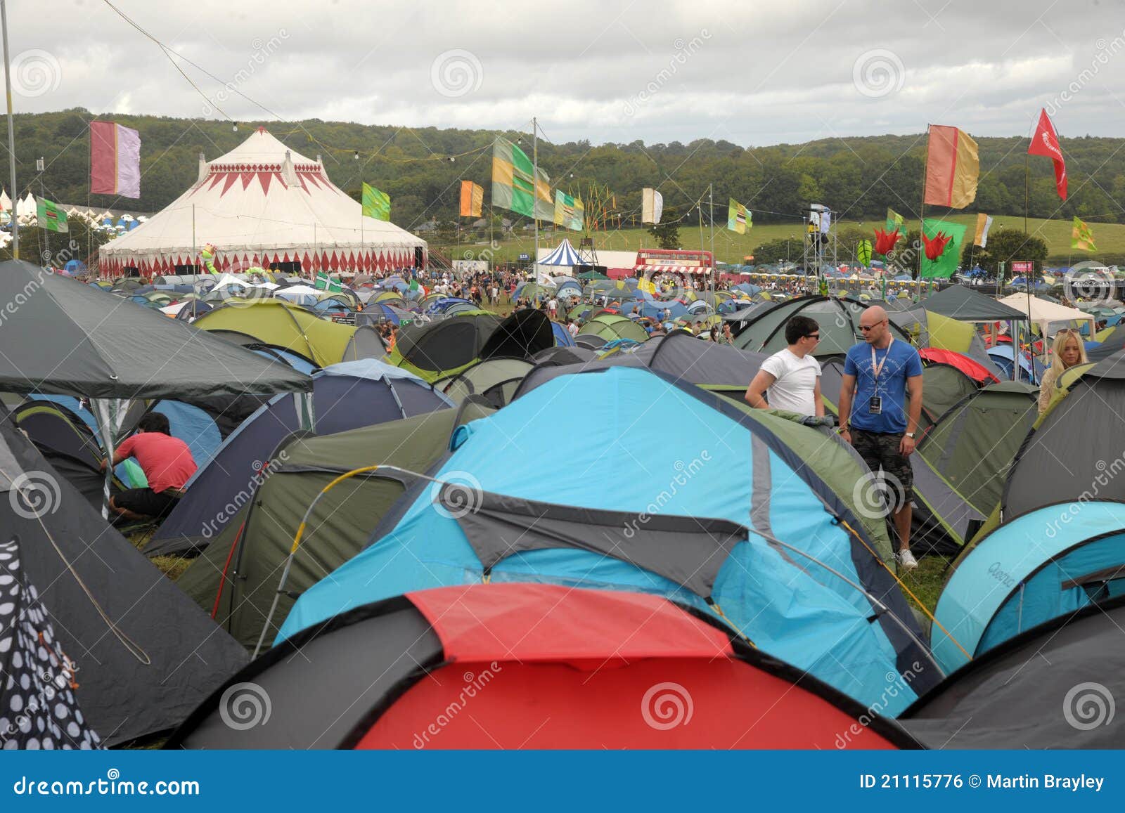 Pop concert camping editorial photo. Image of entertainment - 21115776