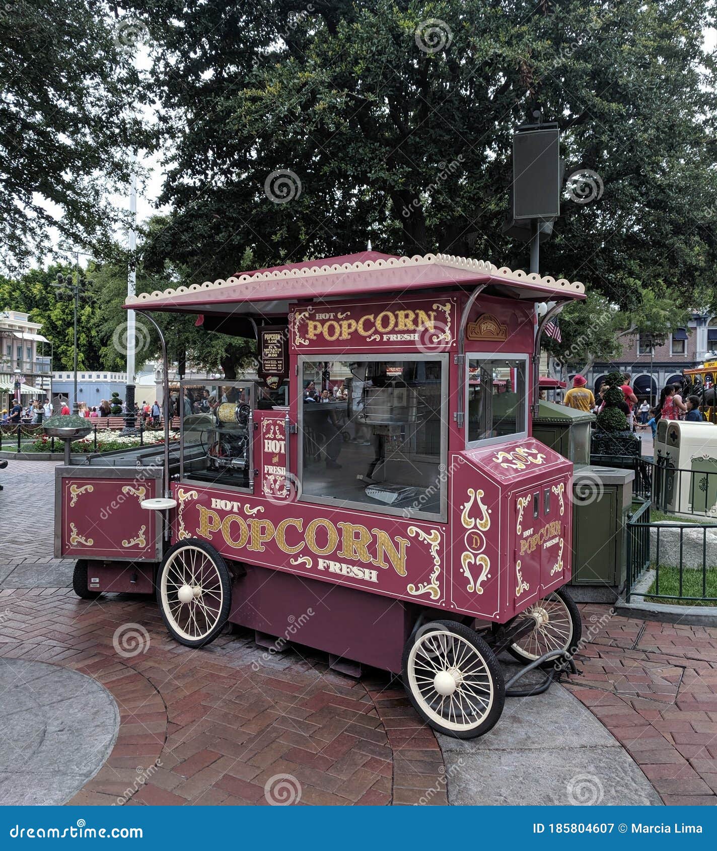 Popcorn Cart on an Empty Park Editorial Photography - Image of park ...