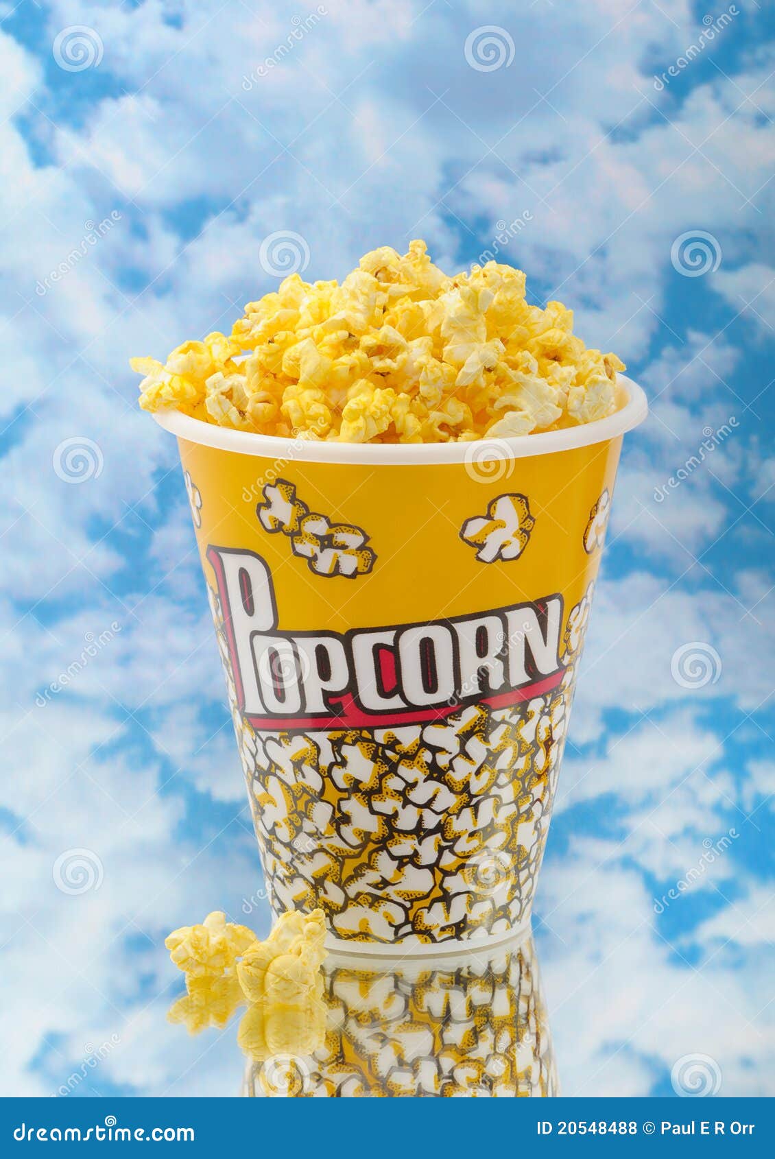 Popcorn on Glass with Cloud Stock Photo - Image of closeup, salt: 20548488