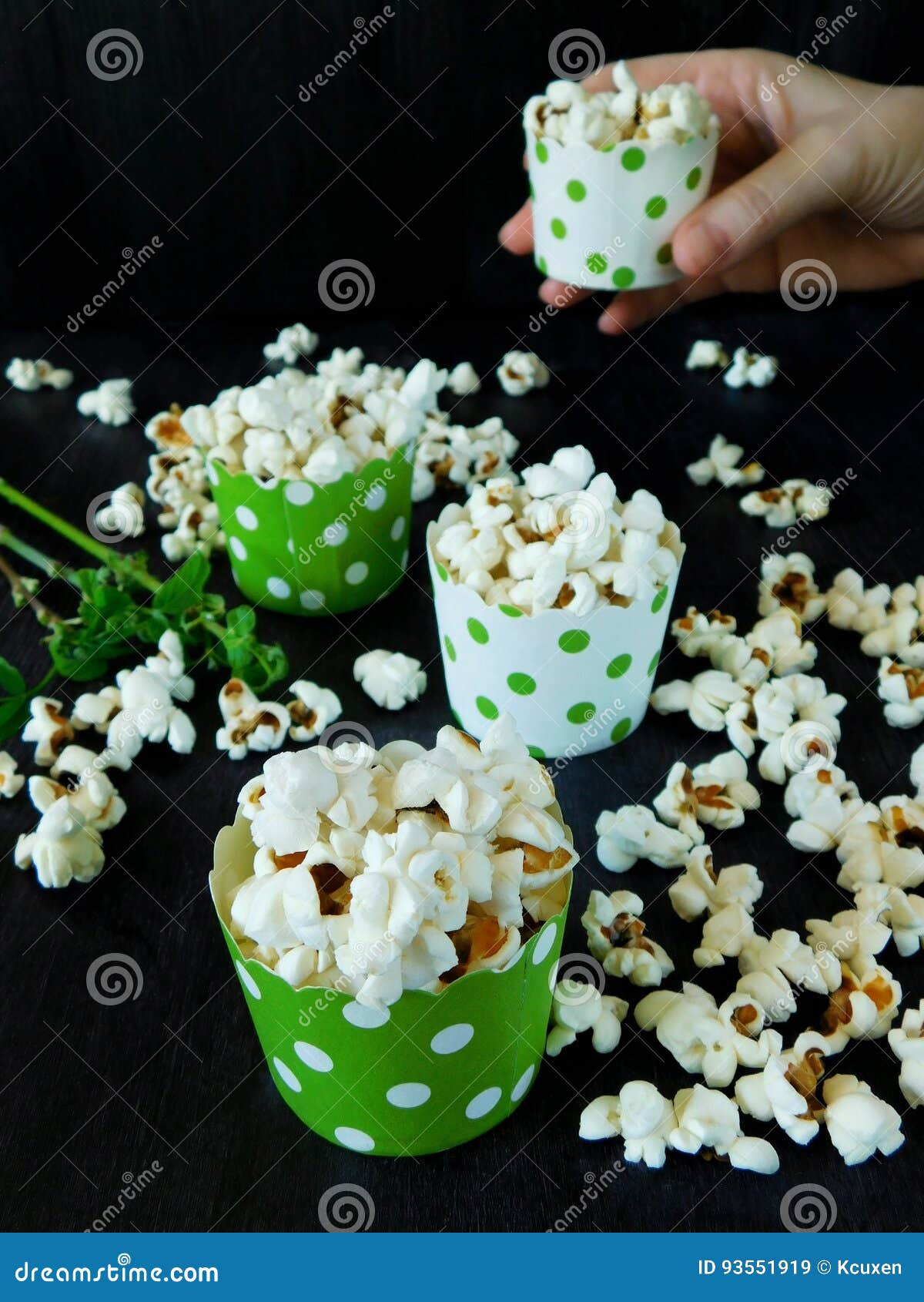 Popcorn in paper cups stock image. Image of picnic, scattered - 93551919