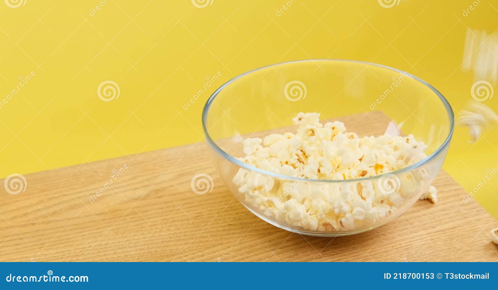 Popcorn Pouring into a Plate Stock Video - Video of chip, pouring ...
