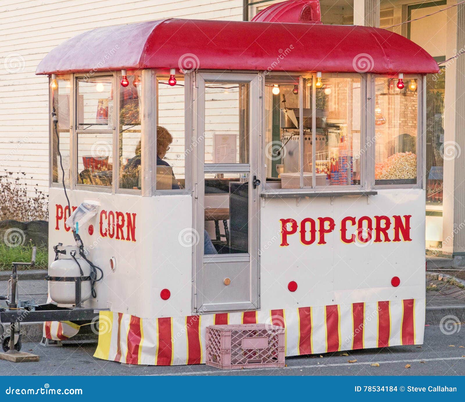 Red and White Popcorn Stand Editorial Stock Image - Image of vermont ...