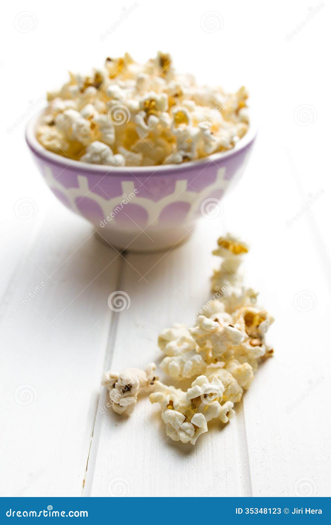 Popcorn on table stock image. Image of salty, corn, delicious - 35348123