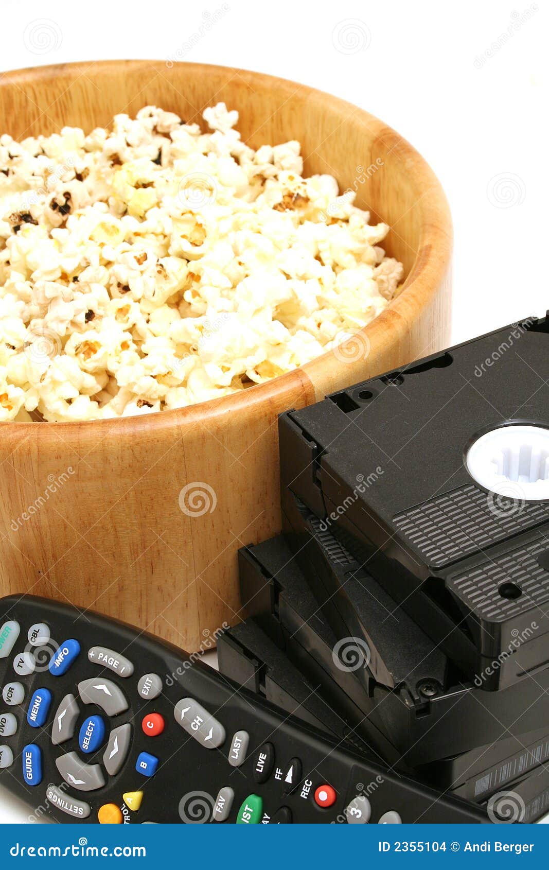 Popcorn U. Video-w-/remotecontr Bild. Bild: 2355104