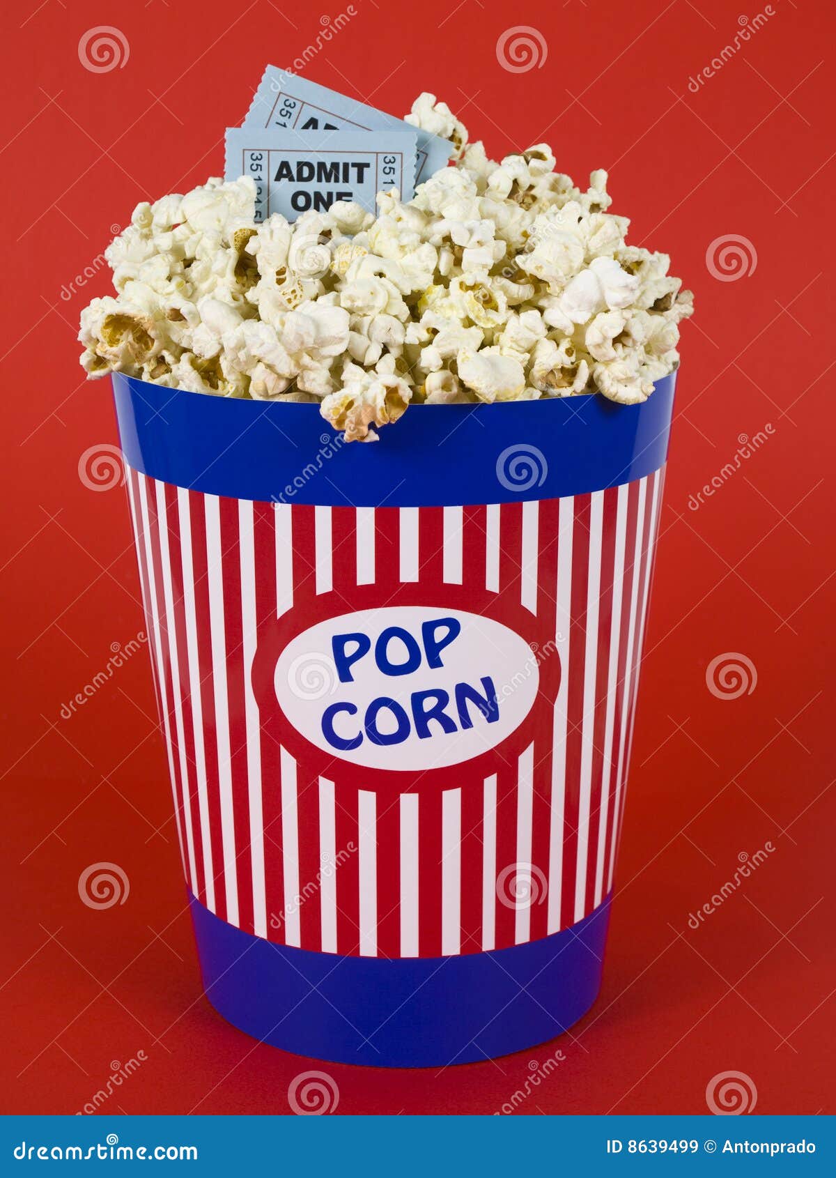 Popcorn und Filme stockbild. Bild von farbe, aufnahme - 8639499
