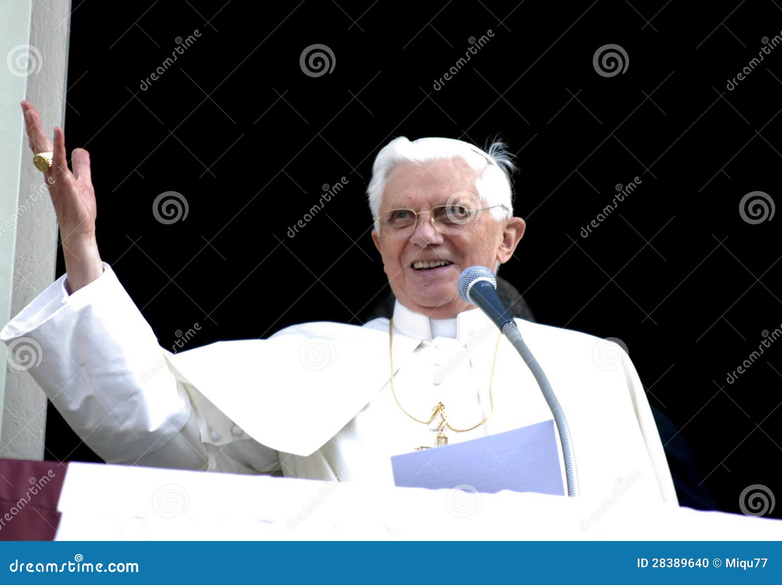 Pope Joseph Benedict XVI editorial image. Image of mass - 28389640