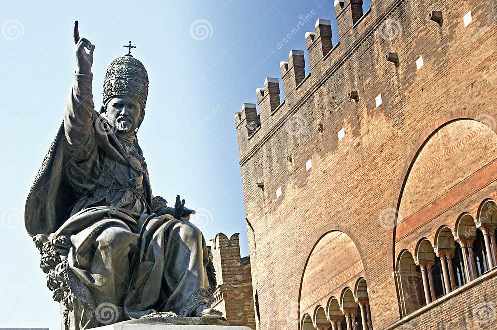 Pope s statue stock photo. Image of pontif, holy, paolo - 13468868