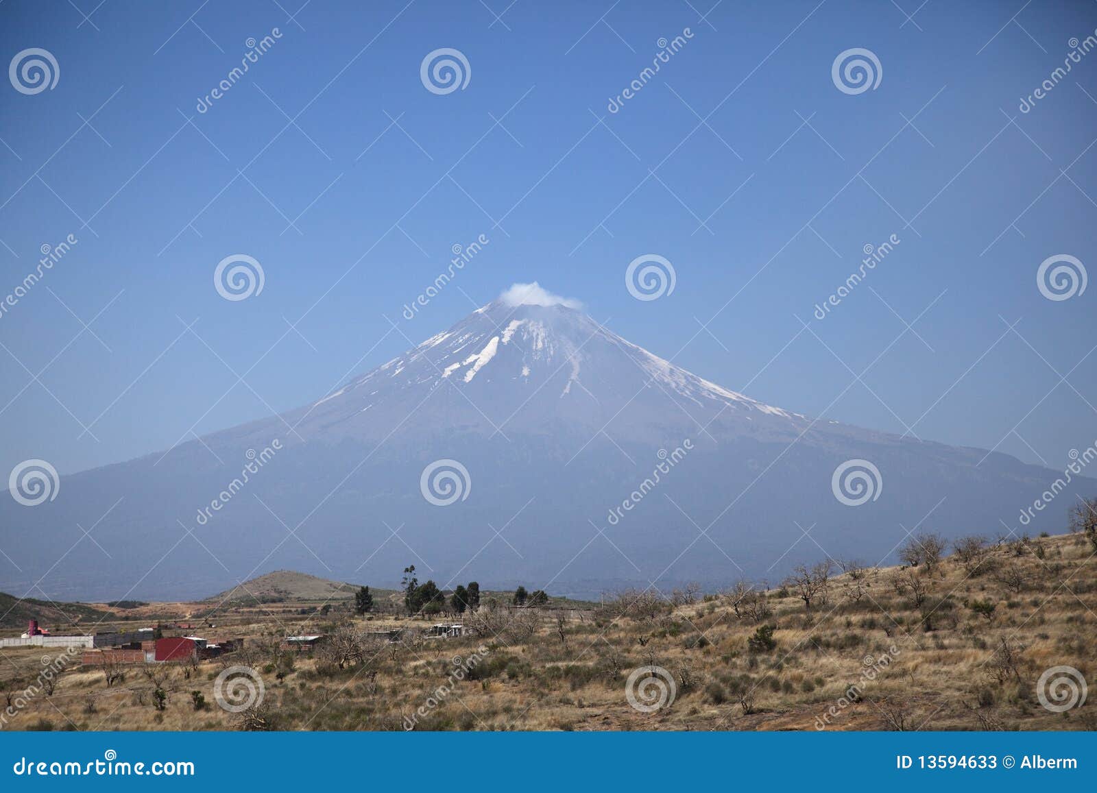 Popocatepetl stock image. Image of volcano, erupt, crater - 13594633