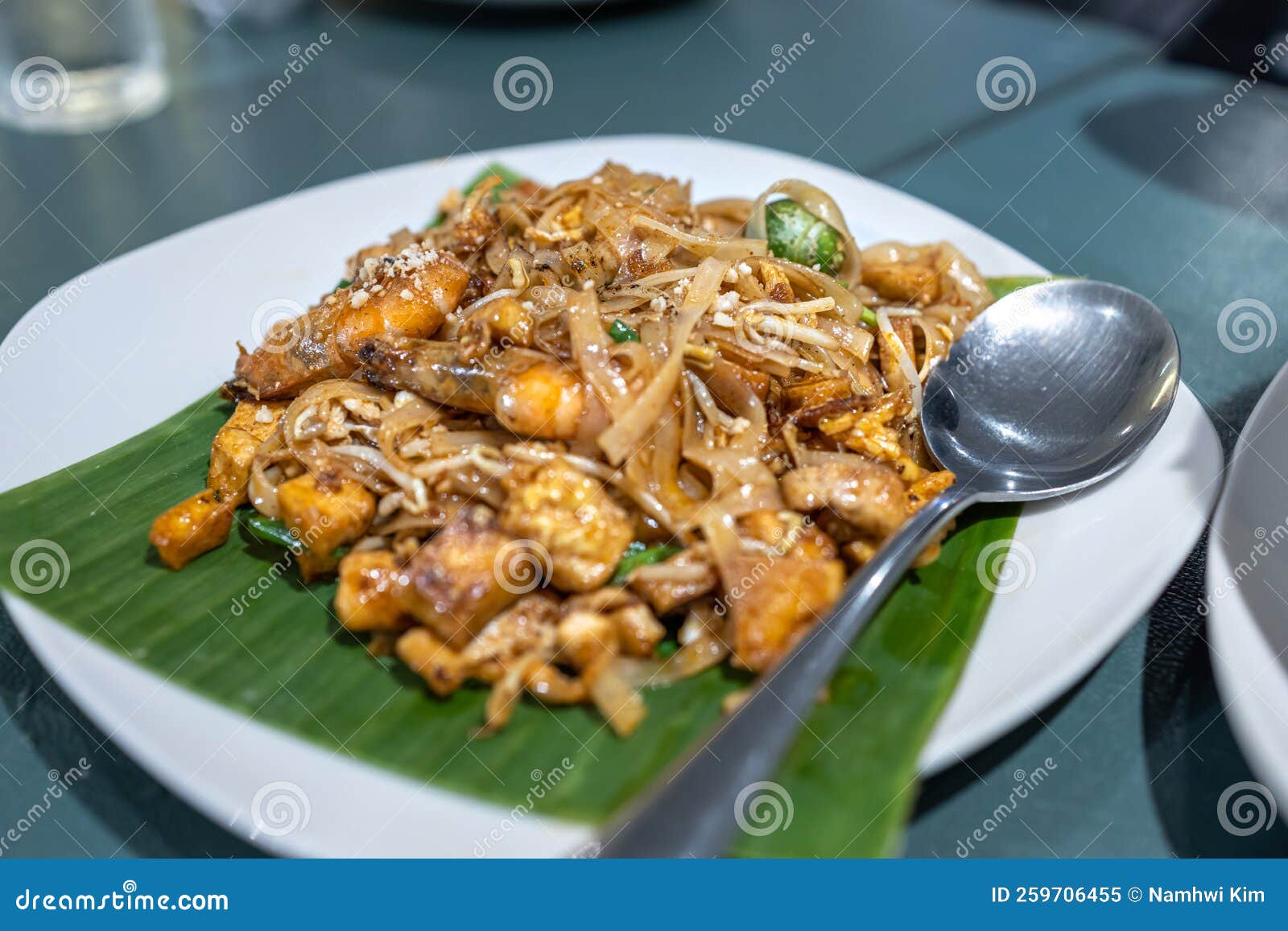 The Popular Thailand Of Durian , Ready Served Of Ripe Chanee Durian ...