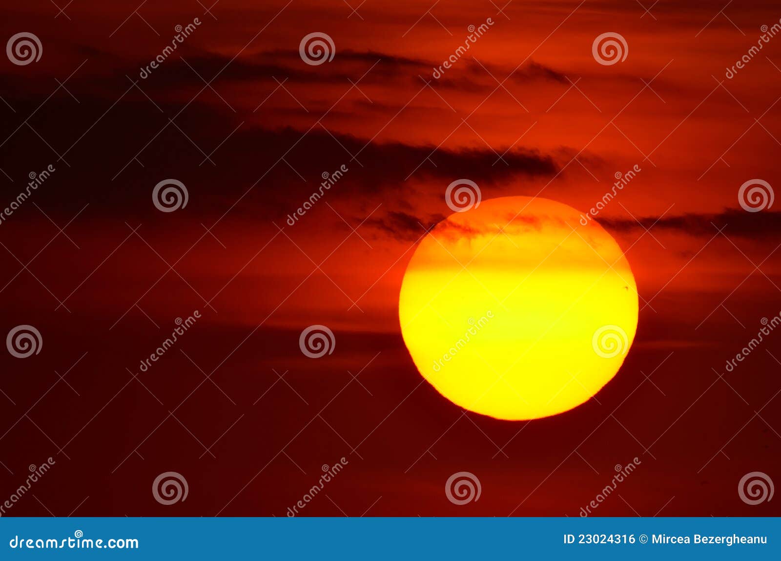 Por do sol bonito foto de stock. Imagem de imagem, foto - 23024316
