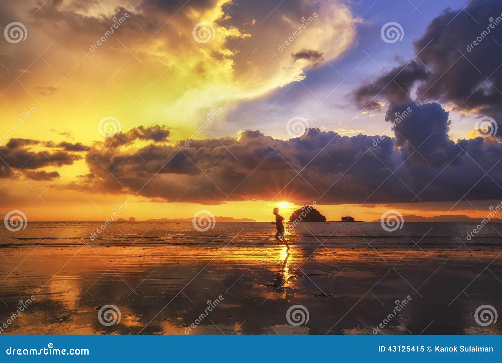 Por do sol bonito imagem de stock. Imagem de tailândia - 43125415