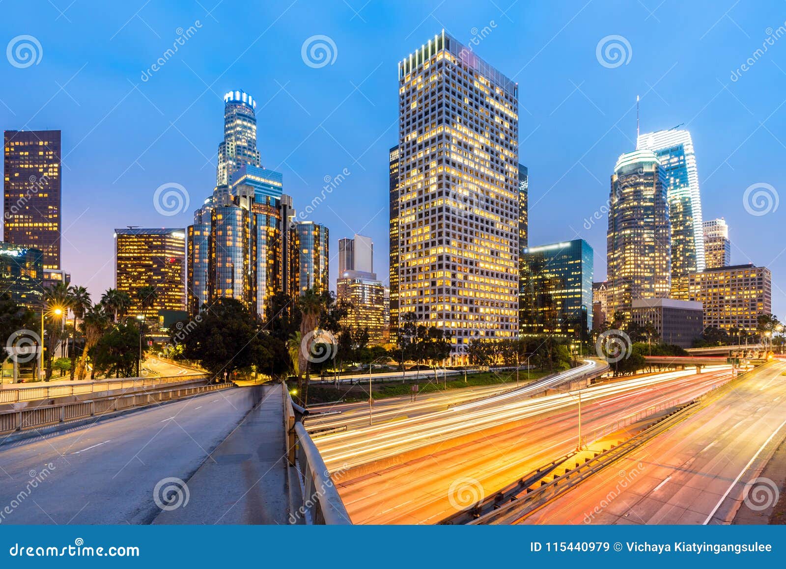 Por Do Sol Do Centro De Los Angeles Imagem de Stock Editorial - Imagem ...