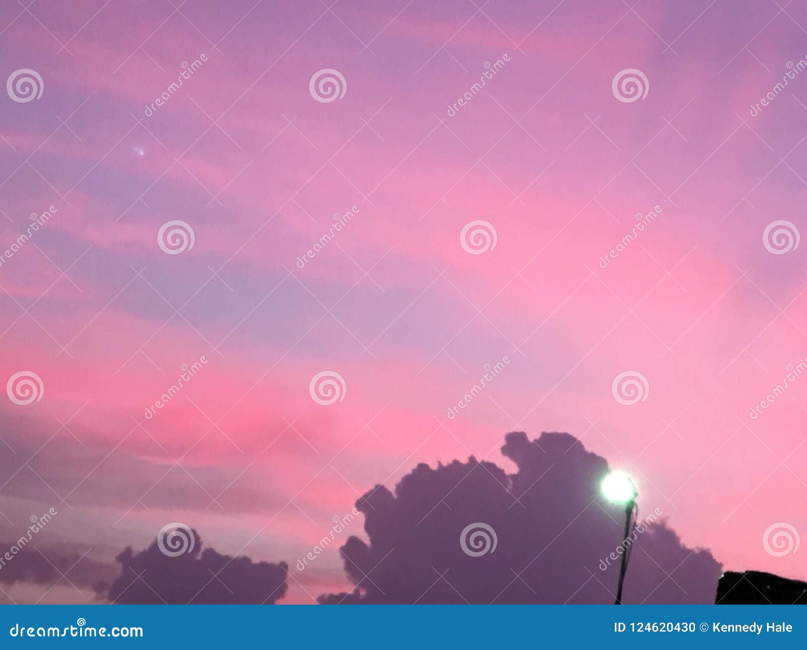 Por Do Sol Cor-de-rosa E Roxo Da Arte Foto de Stock - Imagem de sunset ...