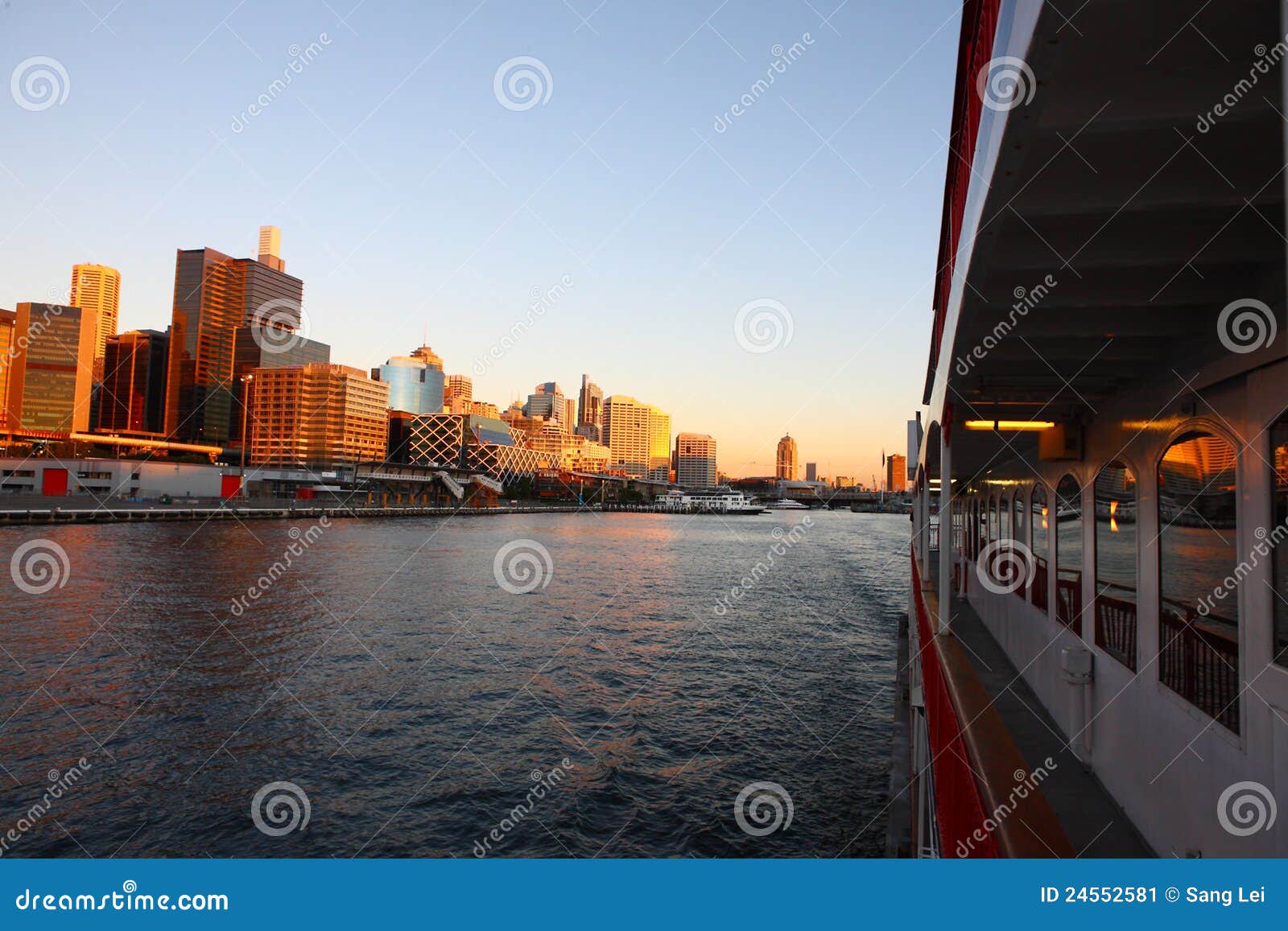 Por do sol de Sydney imagem de stock. Imagem de sunlight - 24552581