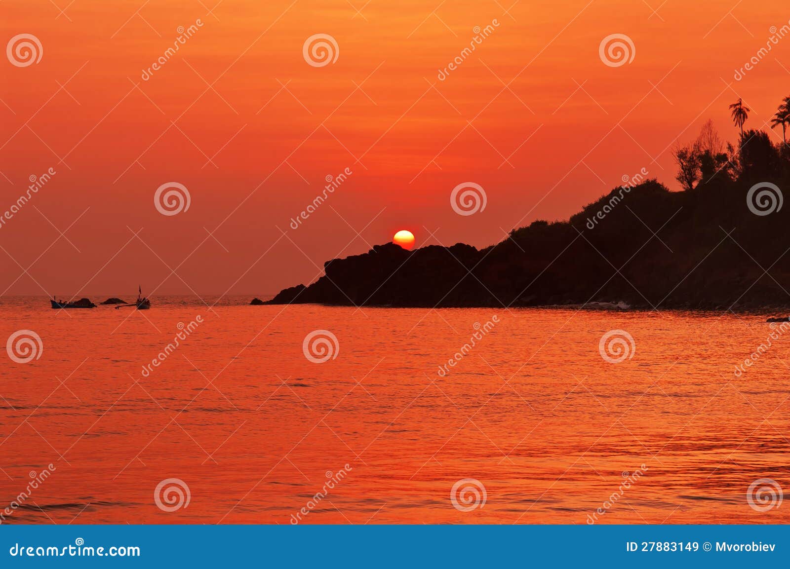 Por do sol em Goa imagem de stock. Imagem de vermelho - 27883149