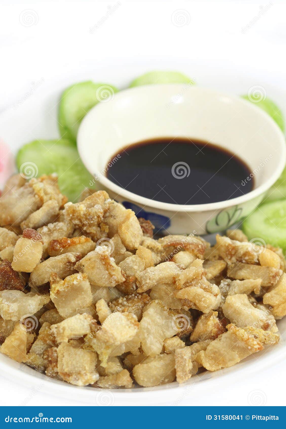 Porc frit croustillant image stock. Image du cholestérol - 31580041