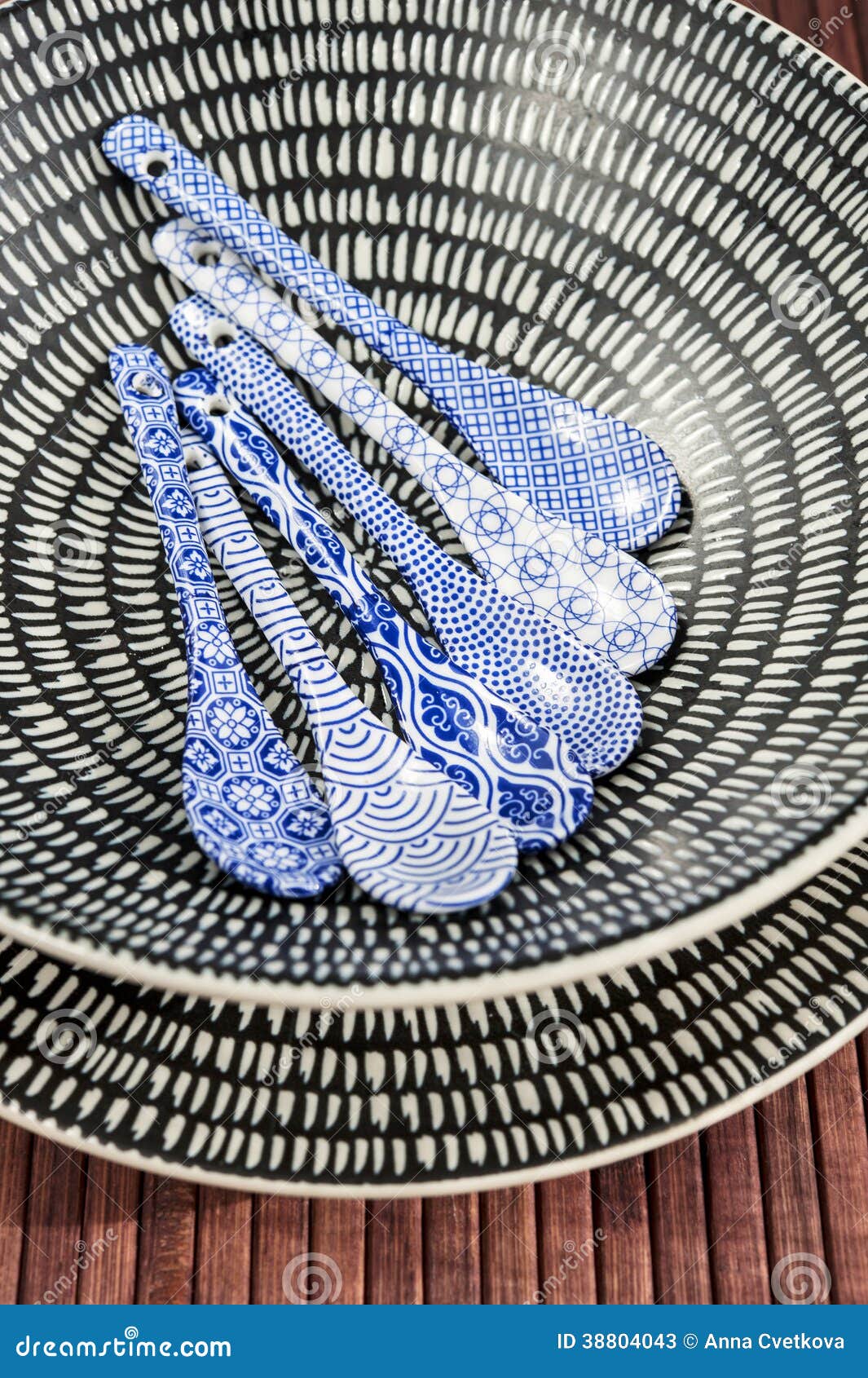 Porcelain Chinese Dishware with Painted Spoons Stock Image - Image of ...