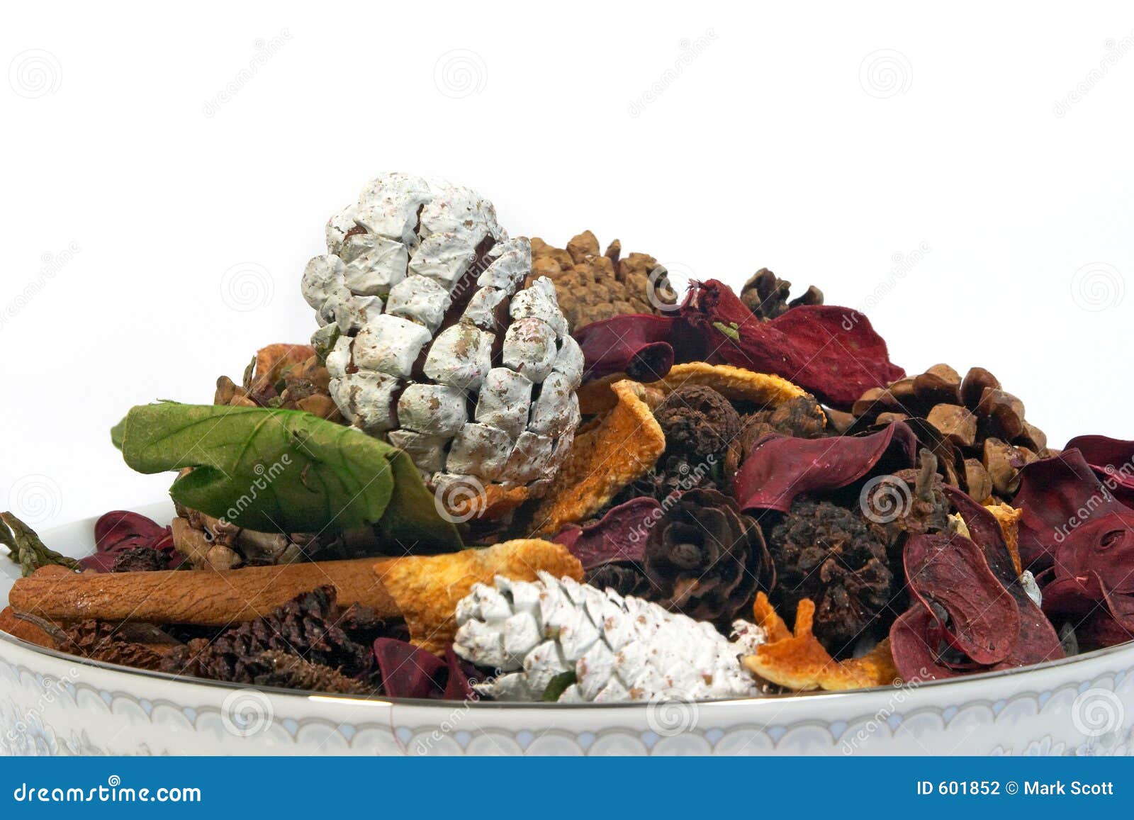 Porcelain potpourri stock photo. Image of bathroom, potpourri - 601852