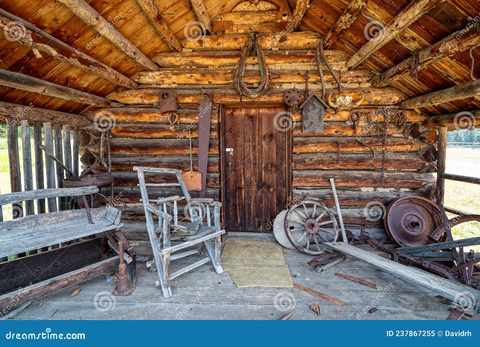 The Porch and Front Entrance To a Rustic Log Cabin Stock Image - Image ...
