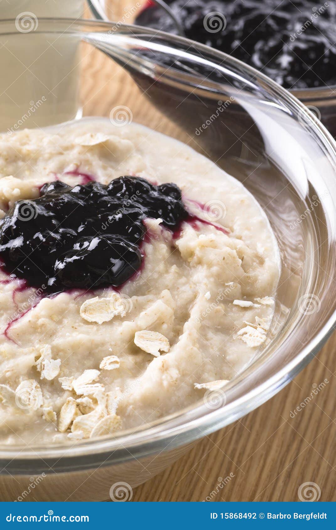 Porridge stock photo. Image of vegetarian, bowl, milk - 15868492