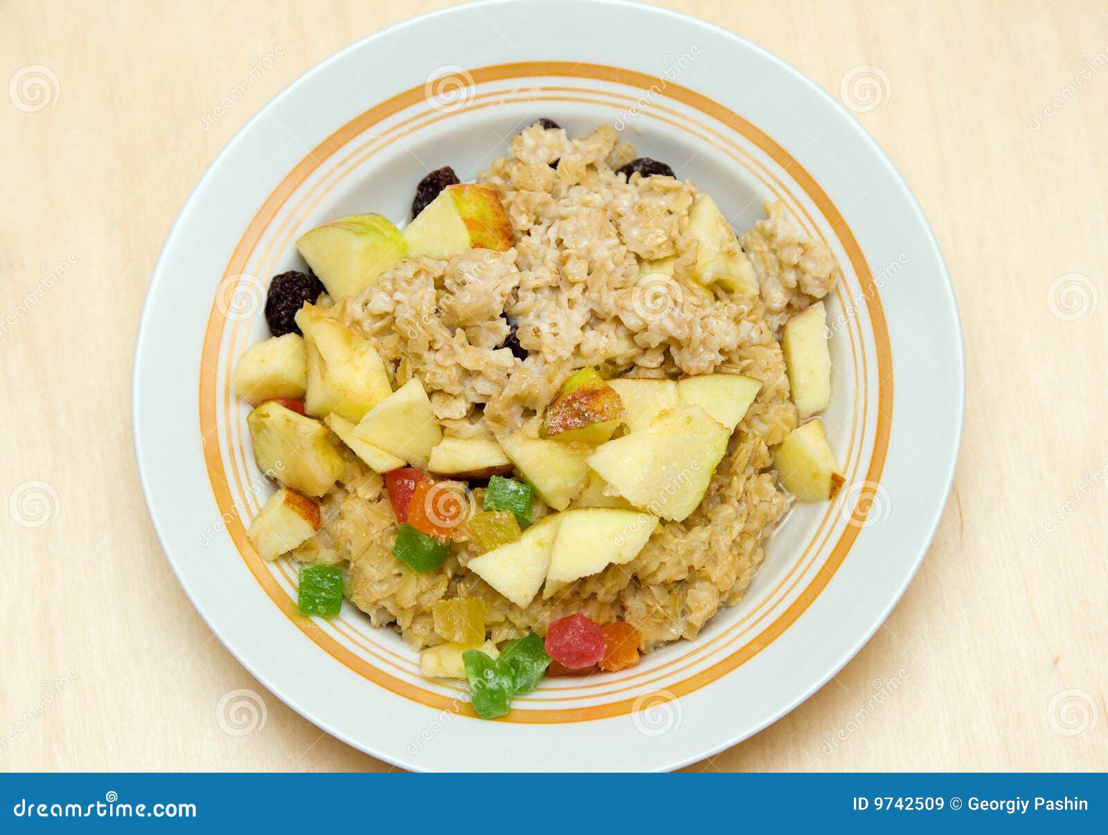 Porridge with Fruits in Plate Stock Image - Image of dietary, snack ...