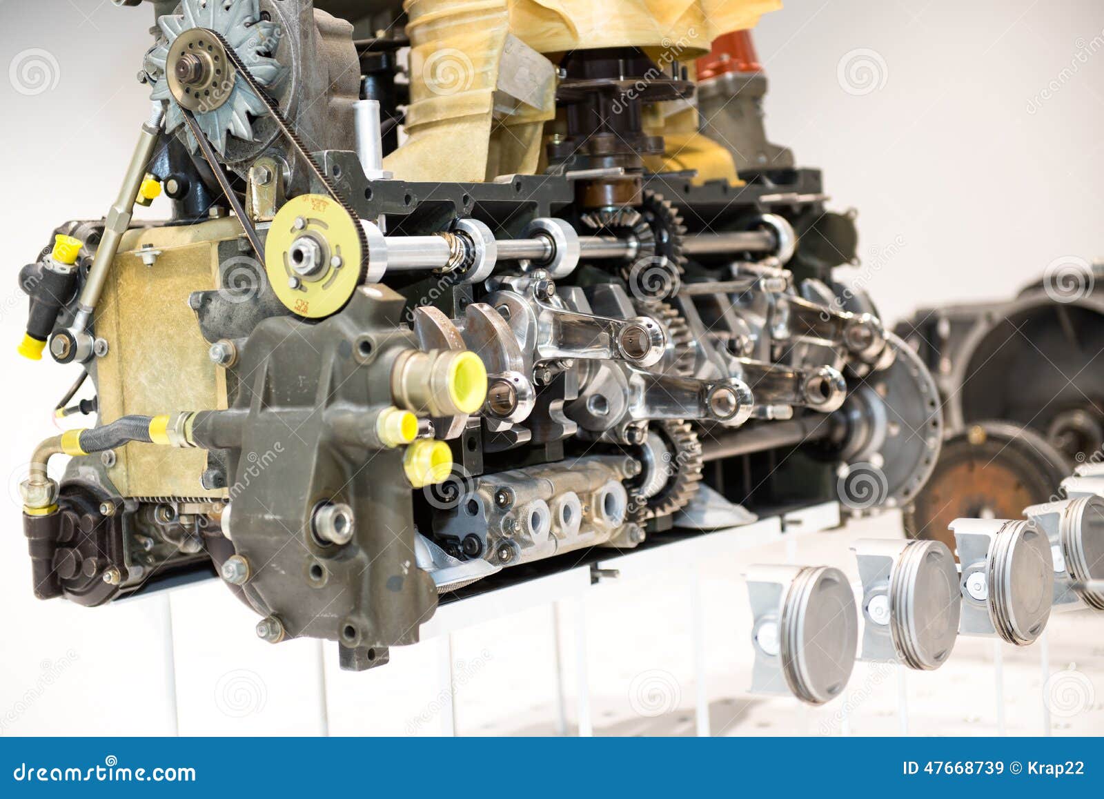 Porsche engine editorial stock image. Image of exhibition - 47668739