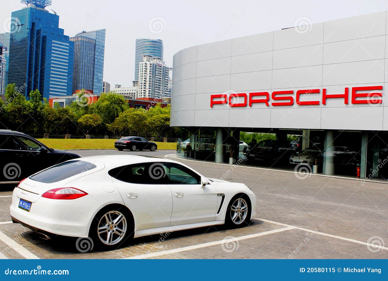 Porsche shop editorial image. Image of porsche, kinds - 20580115