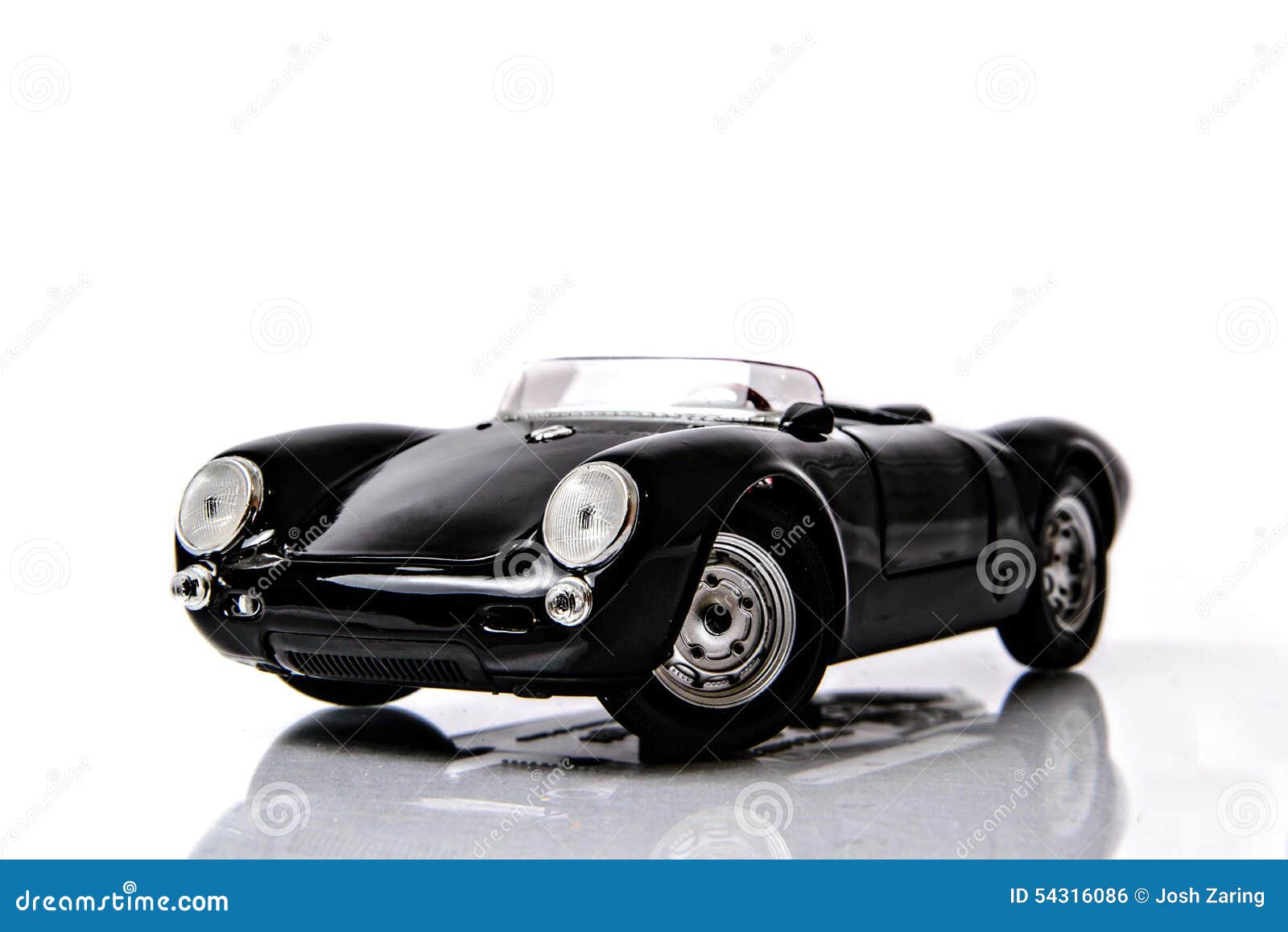 Porsche Spyder 550A Front Angle Editorial Photo - Image of backdrop ...