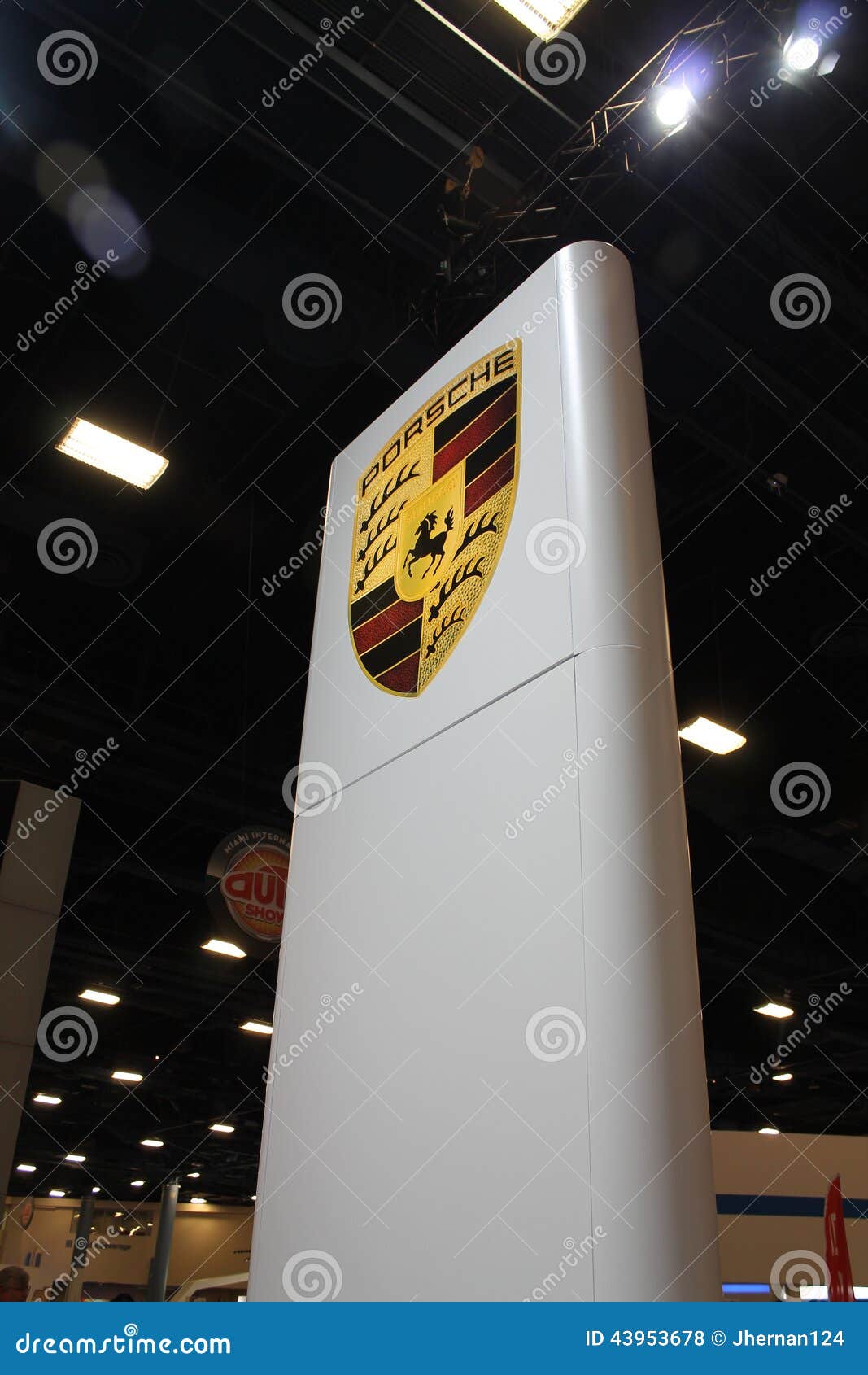 Porsche-Stand redaktionelles stockfoto. Bild von industrie - 43953678