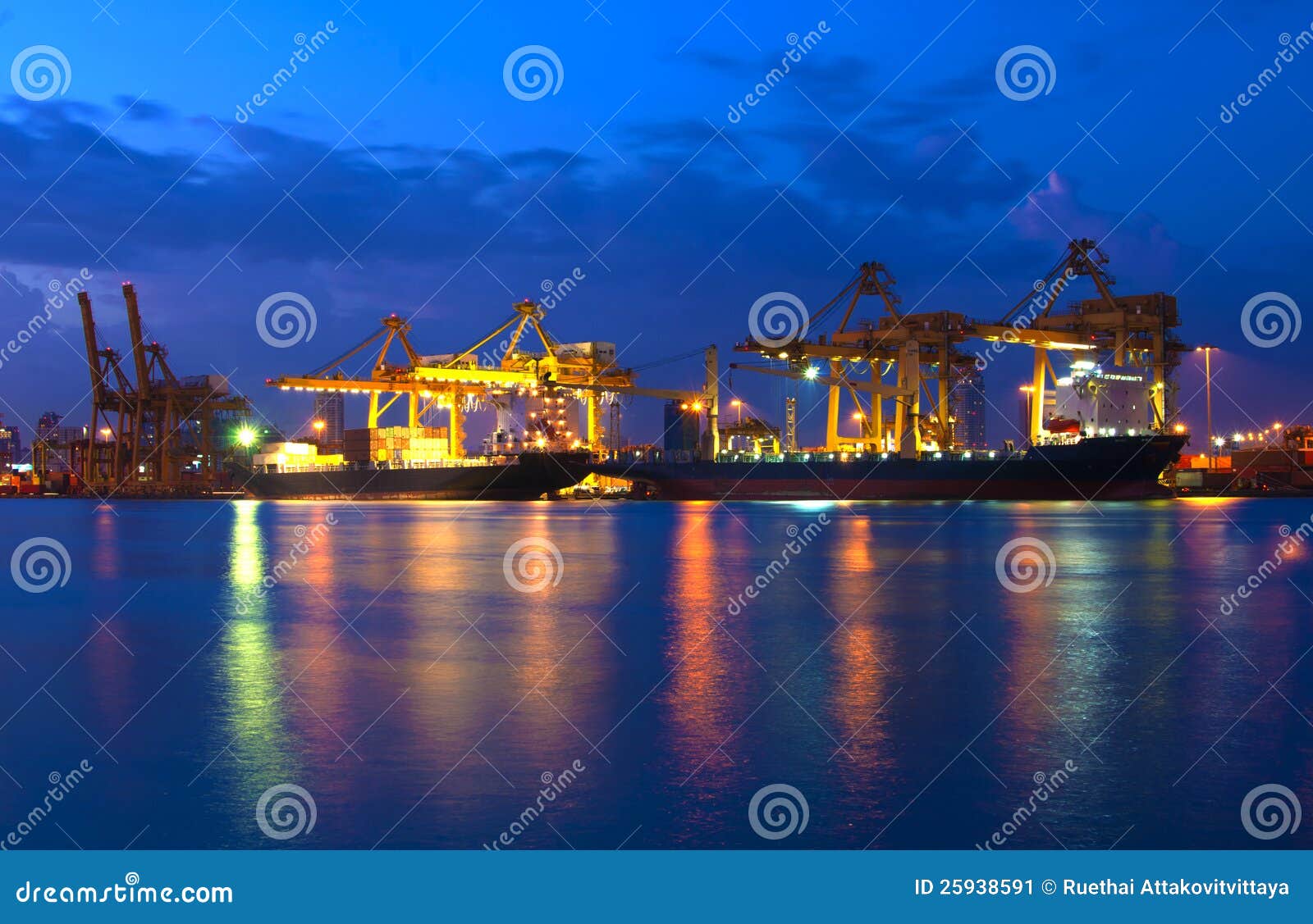 Port stock image. Image of frame, pier, delivering, delivery - 25938591