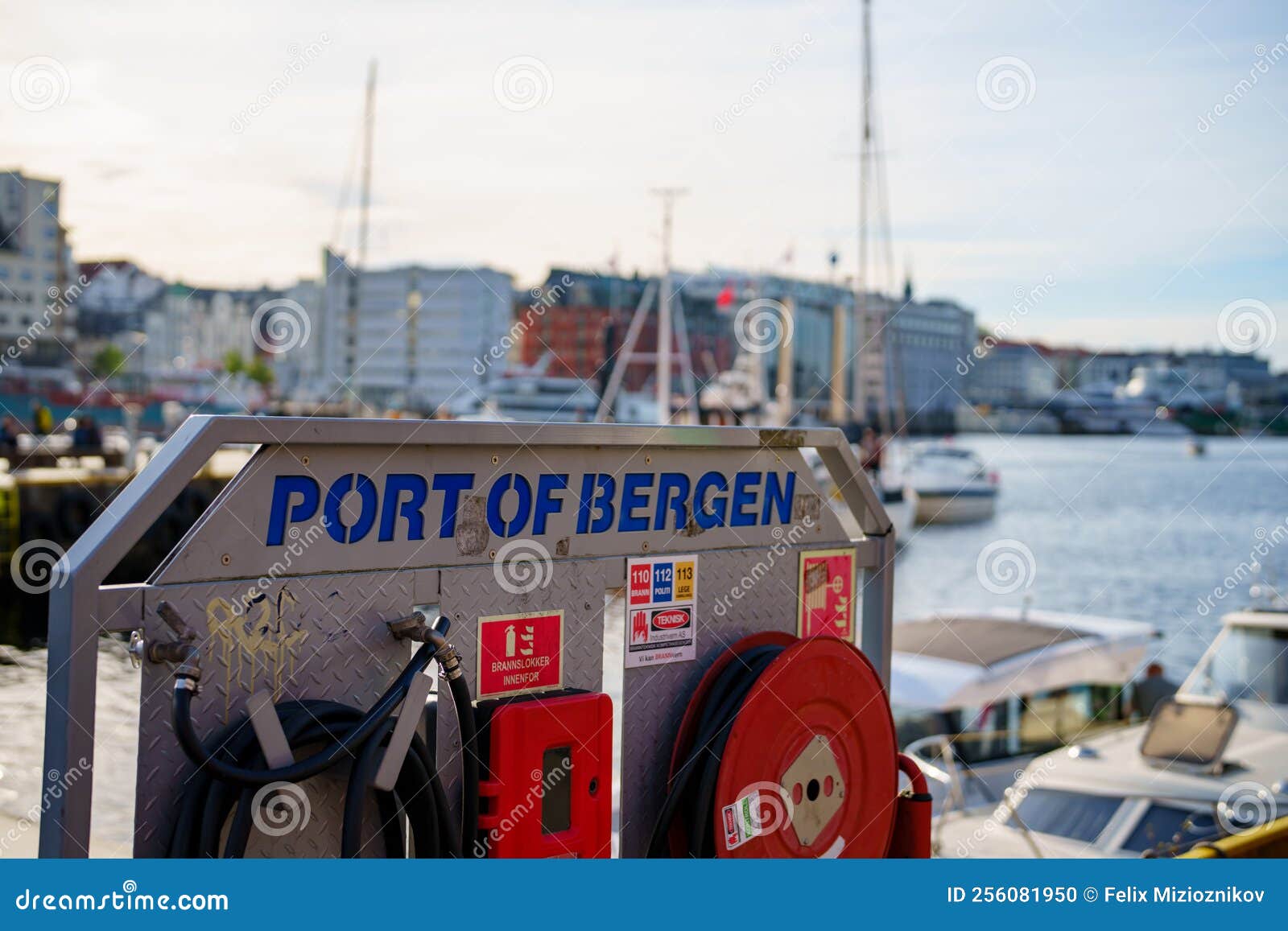 Port of Bergen Norway sign editorial image. Image of norway - 256081950