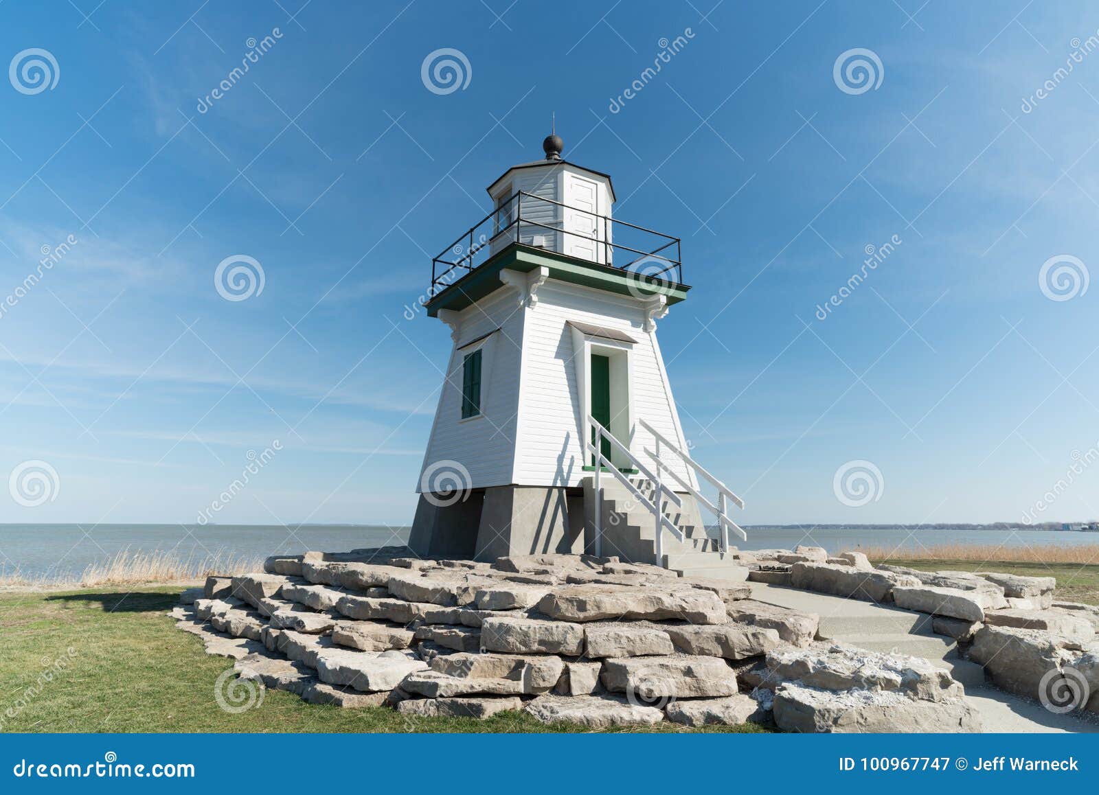 Port Clinton Lighthouse stock image. Image of people - 100967747