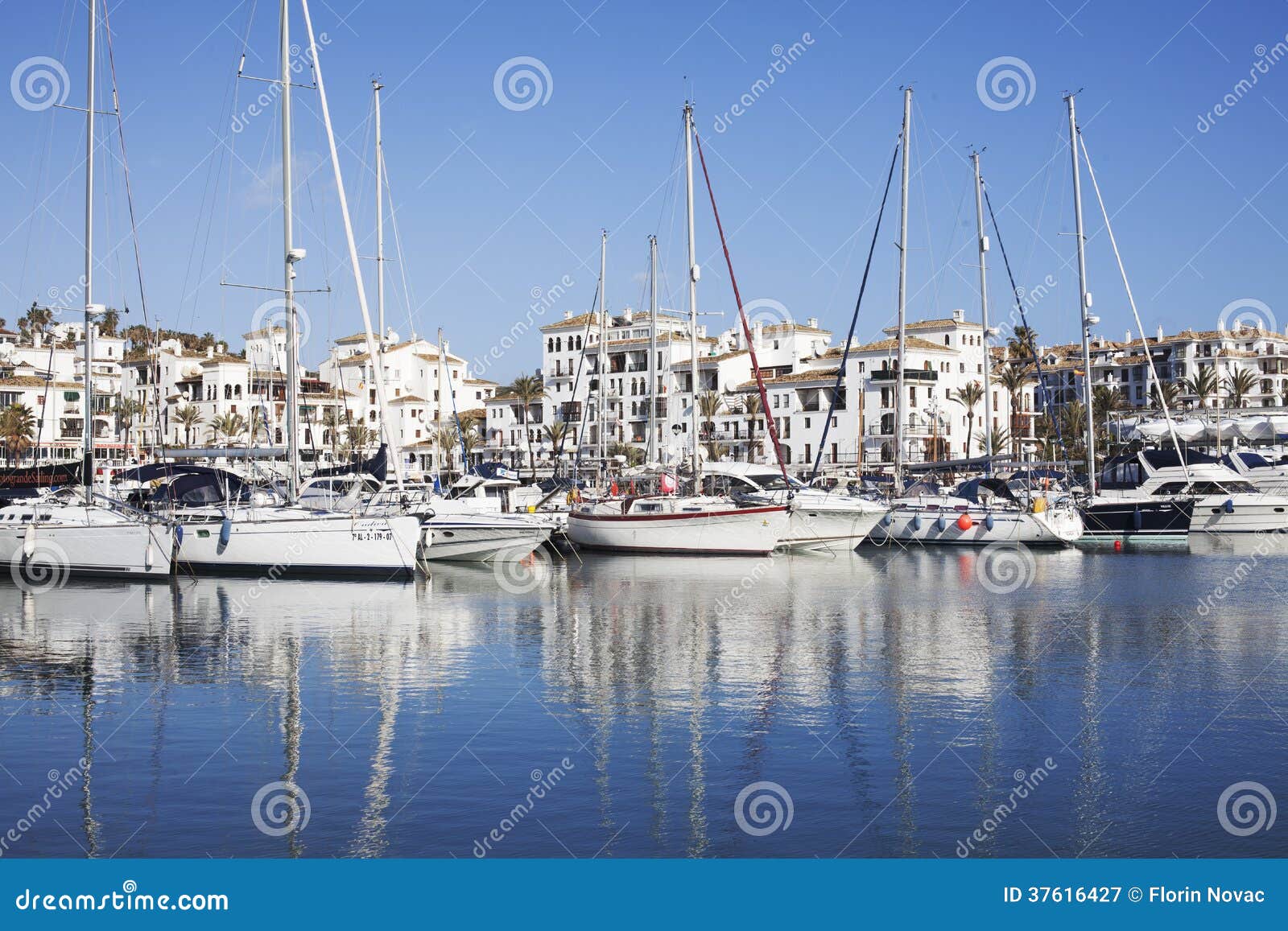 Port de Duquesa, Spain editorial photography. Image of season - 37616427