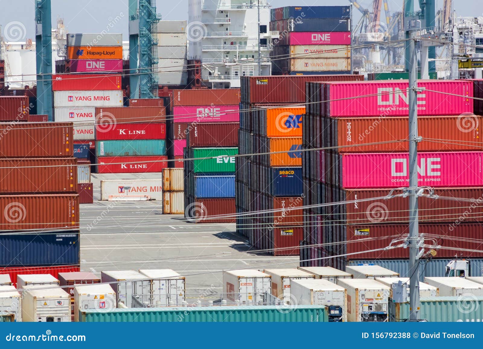 Port of Long Beach Shipping Containers Editorial Stock Photo - Image of ... Port of Long Beach Shipping Containers Editorial Stock Photo - Image of ...