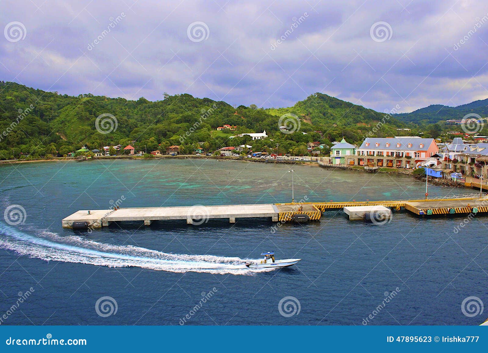 Port in Roatan, Honduras editorial stock photo. Image of mountains ...
