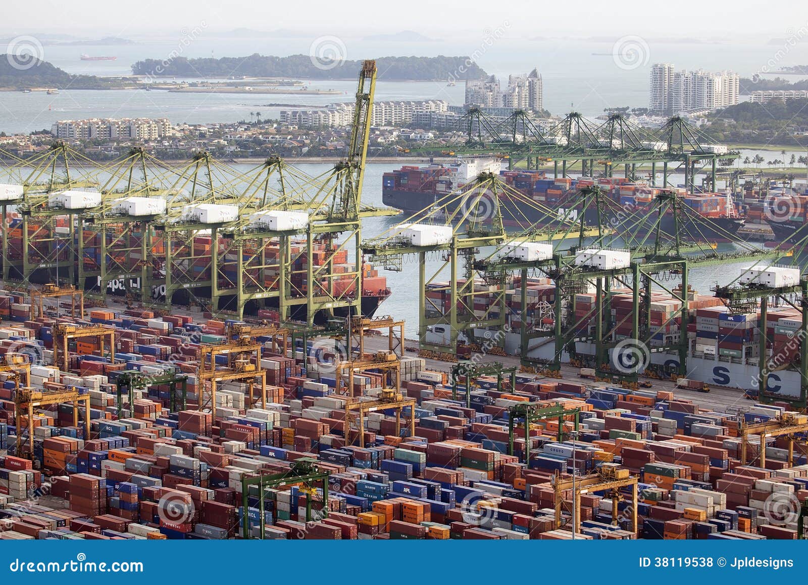 Port of Singapore Container Shipyard Editorial Stock Photo - Image of ...
