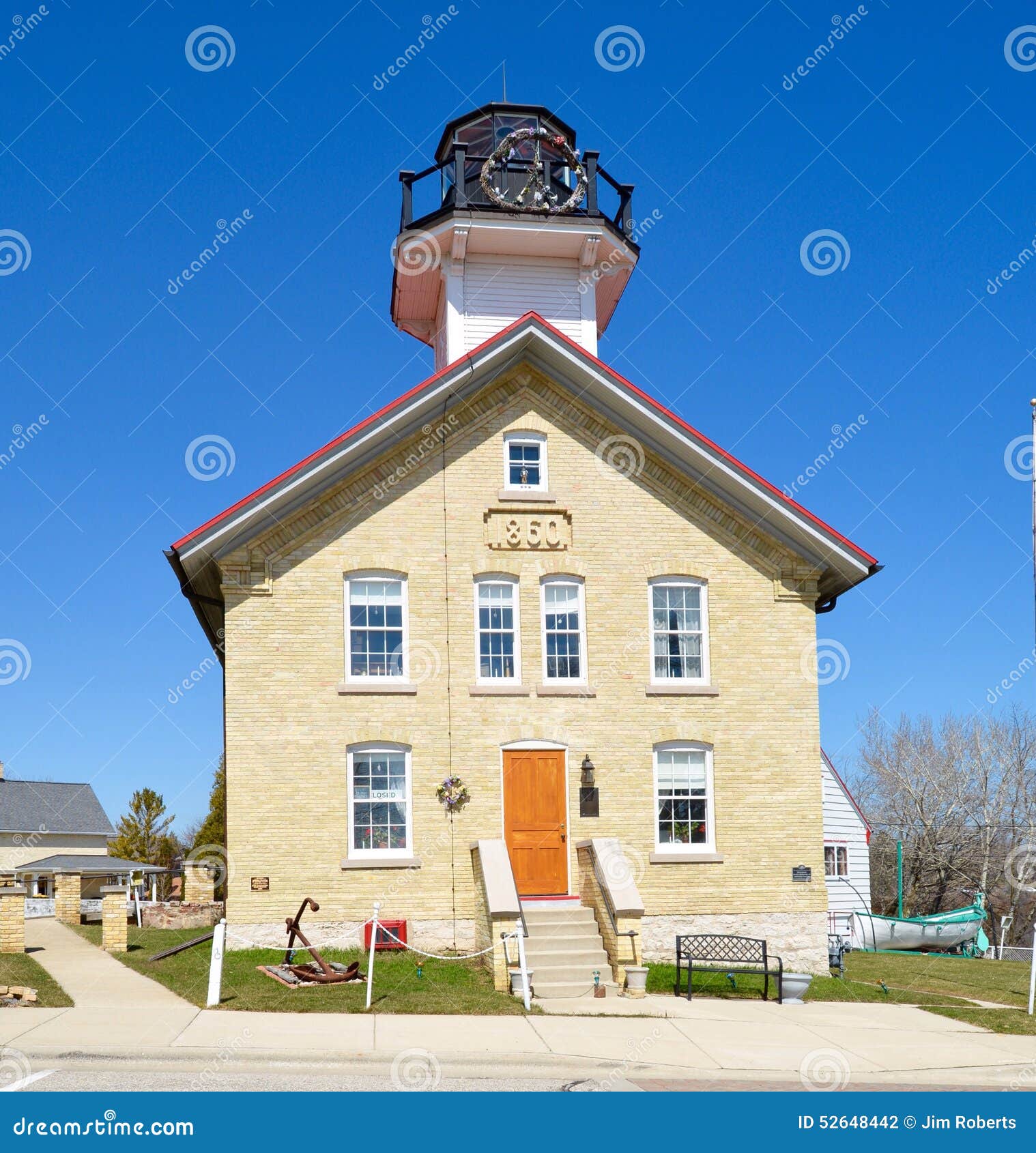 Port Washington Lighthouse editorial photography. Image of 1860 - 52648442