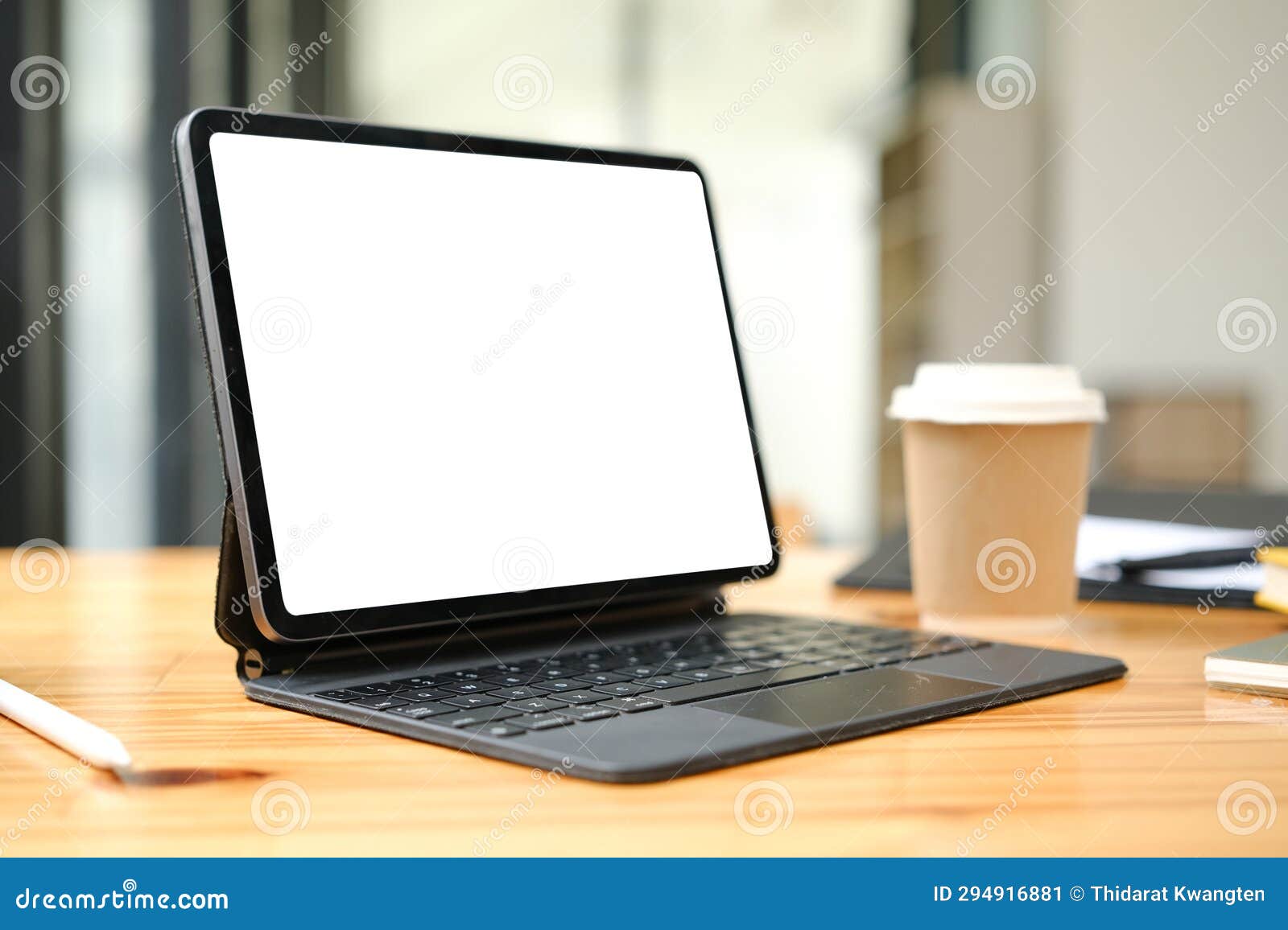Portable Computer, Blank Screen Stock Image - Image of modern ...