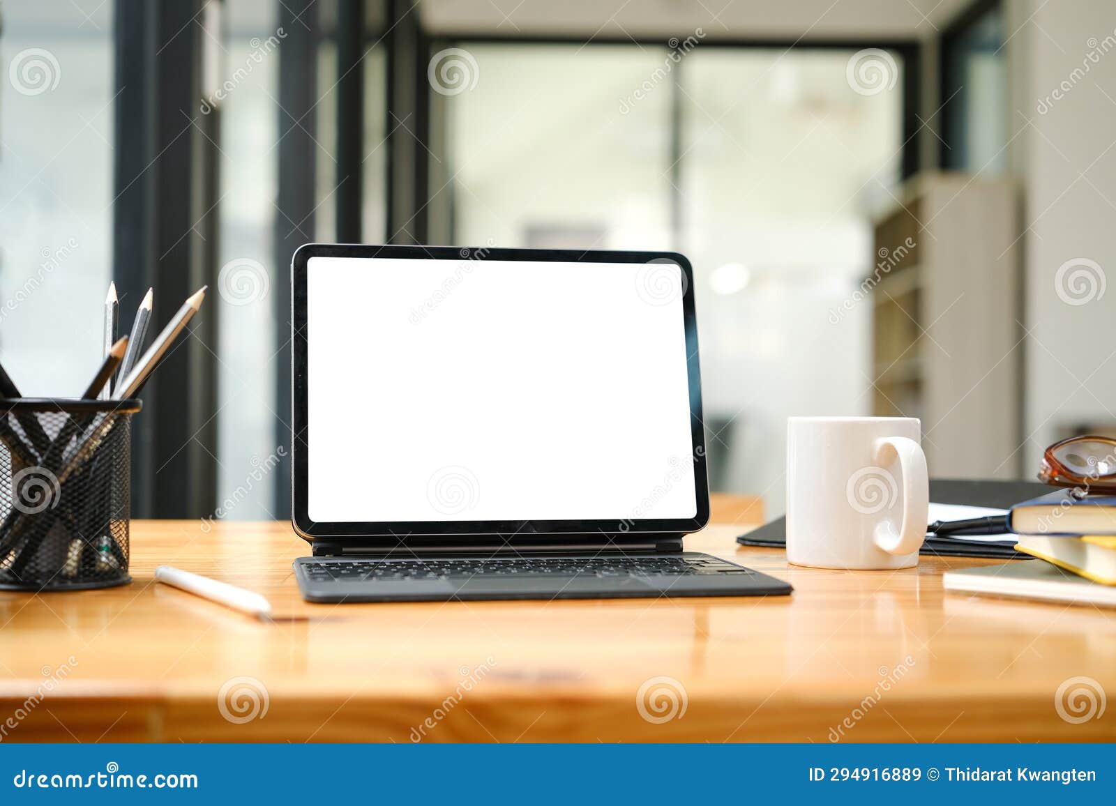 Portable Computer, Blank Screen Stock Image - Image of open, wood ...