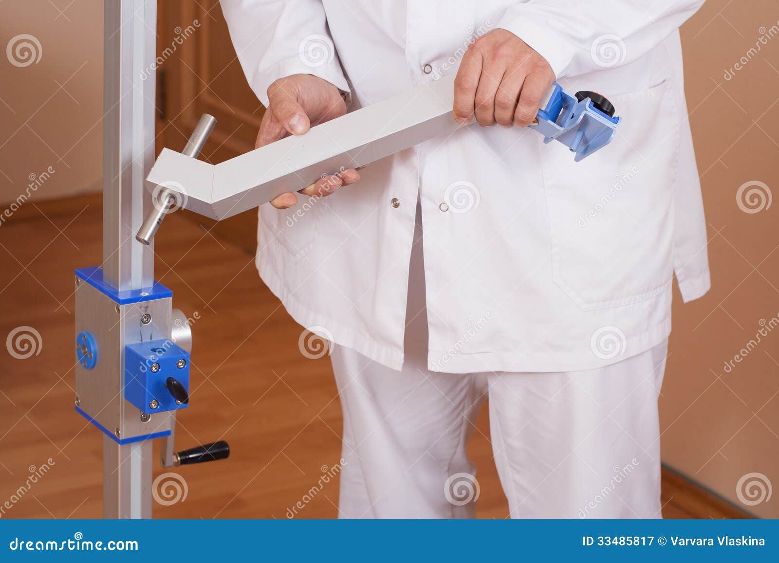 Portable x-ray laboratory stock image. Image of health - 33485817