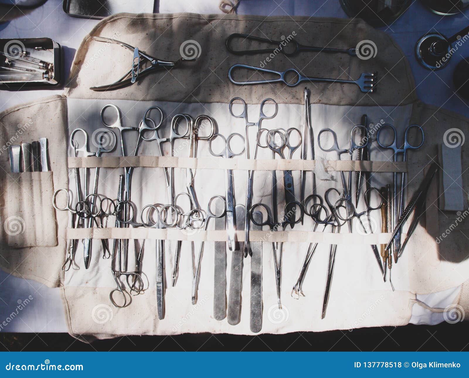 Portable Set of Vintage Surgical Instruments from the Second World War ...