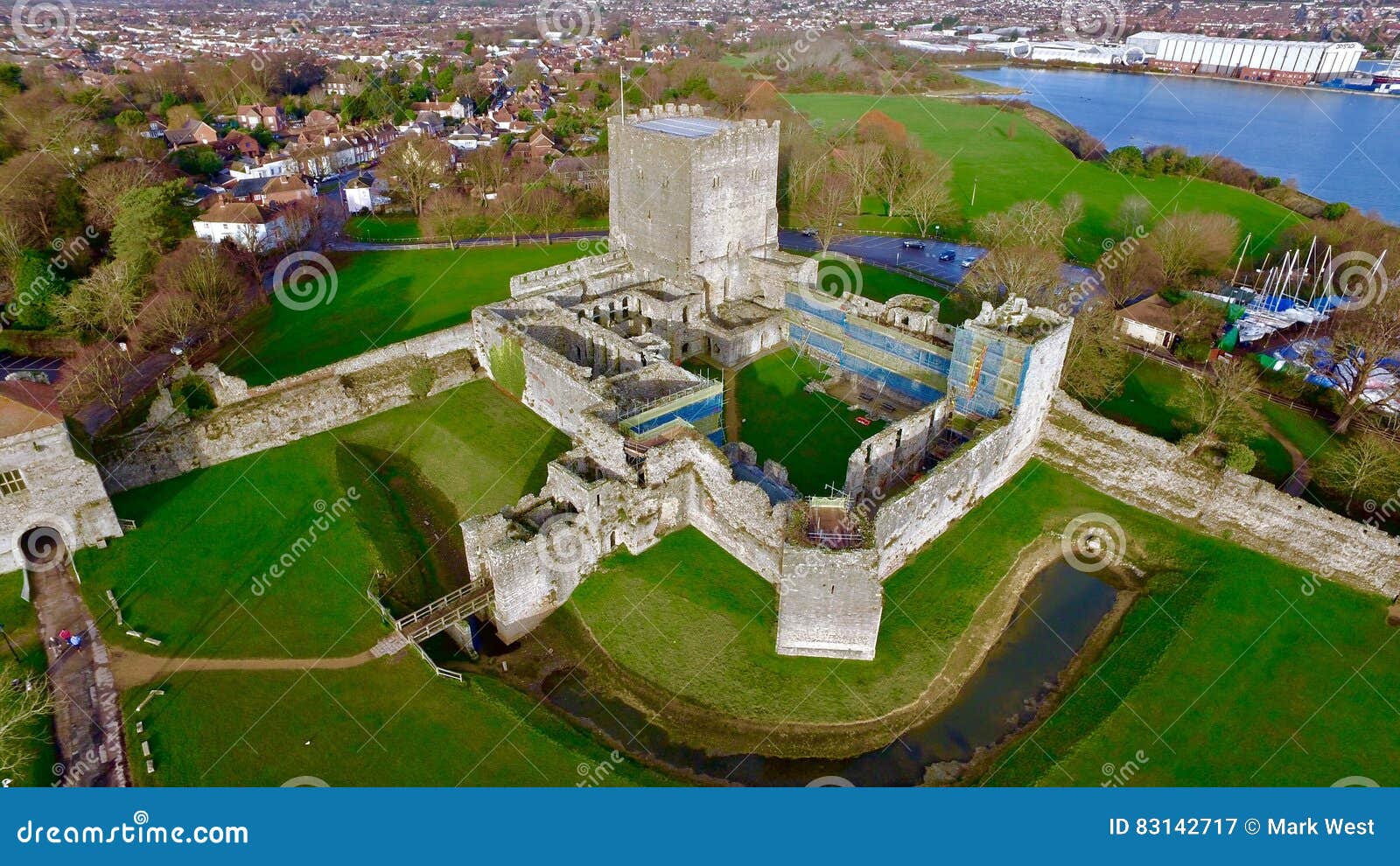 Portchester Castle stock image. Image of building, sunrise - 83142717