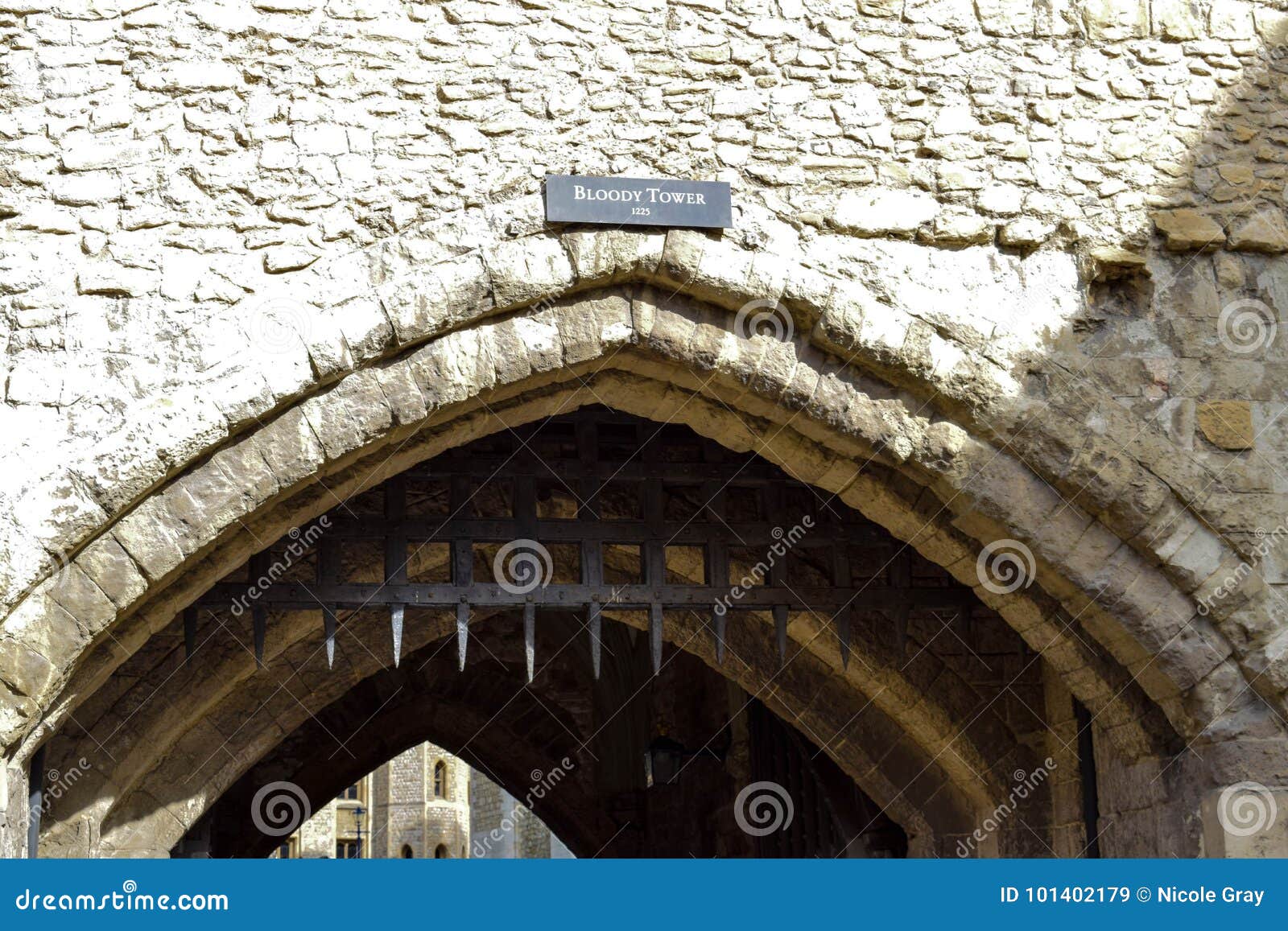 Portcullis 库存图片. 图片 包括有 有历史, 英国, 网关, 拱道, 石头, 安全, 伦敦 - 101402179