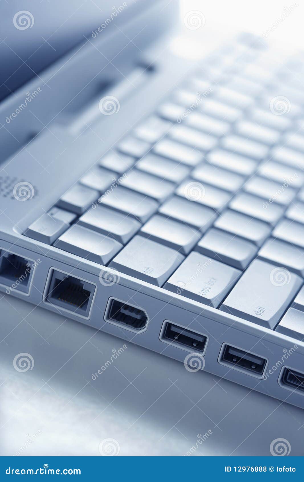 Porte Del Collegamento Del Computer Portatile Fotografia Stock ...