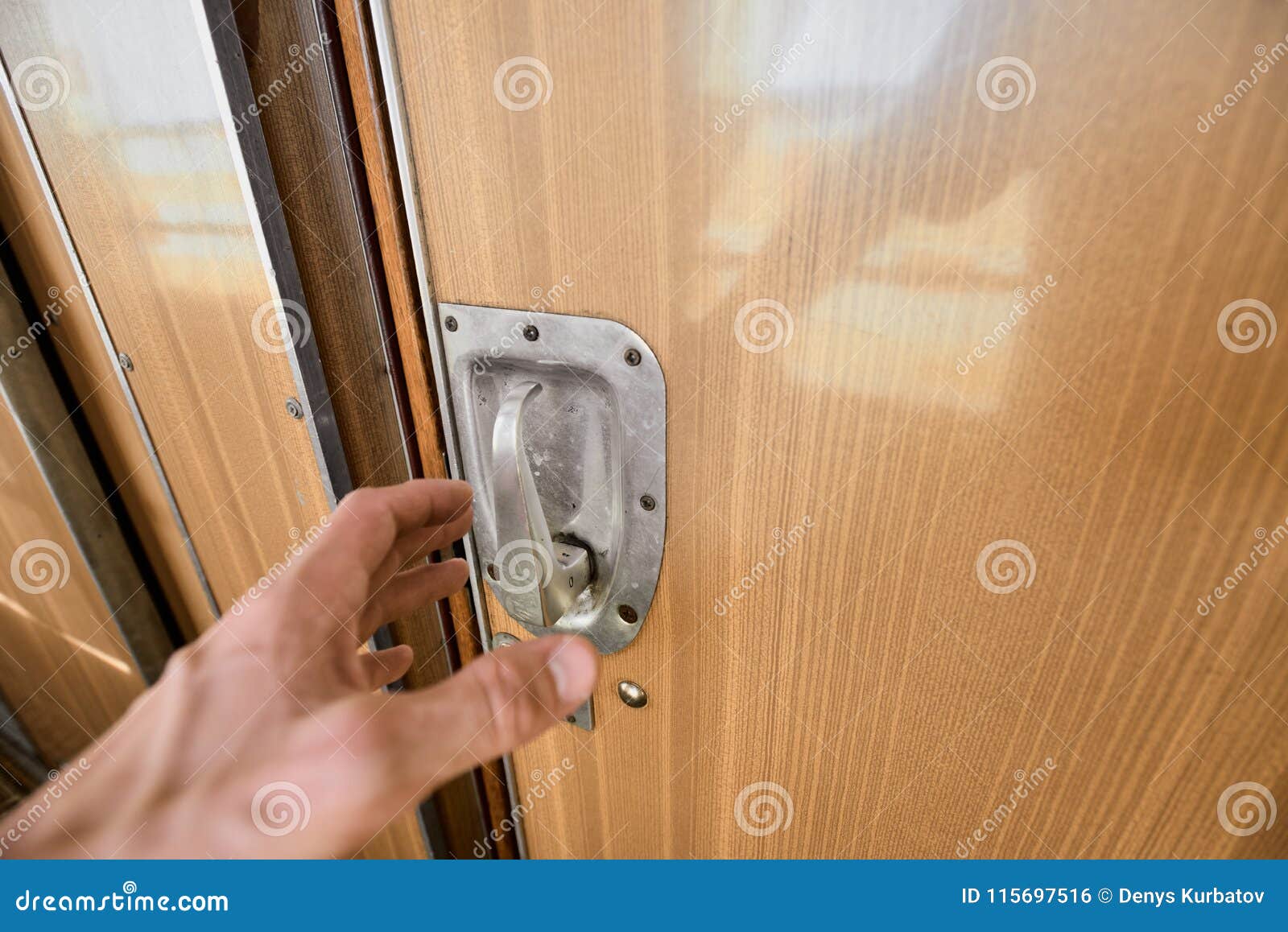 Porte Du Compartiment De Train Photo stock - Image du intérieur, former ...